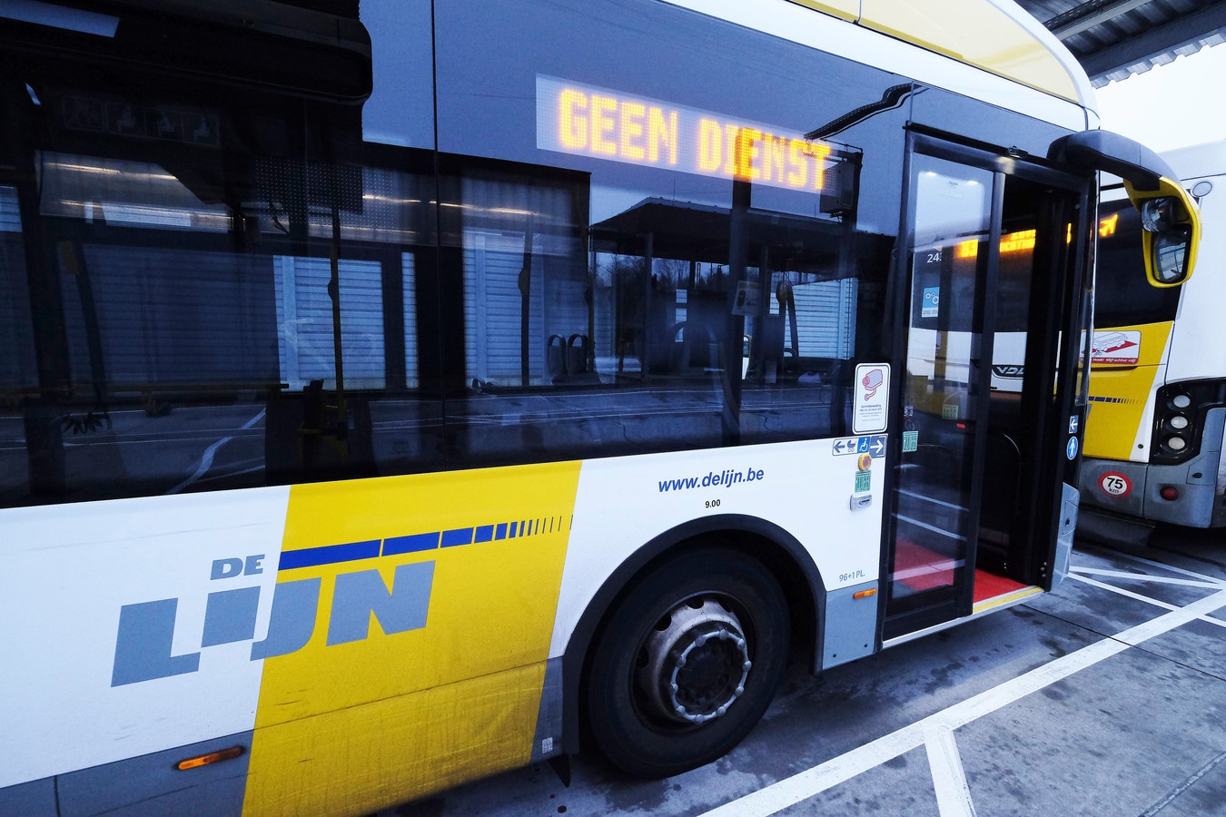 ‘De nieuwe dienstregeling van De Lijn is een ramp’ | Humo: The Wild Site