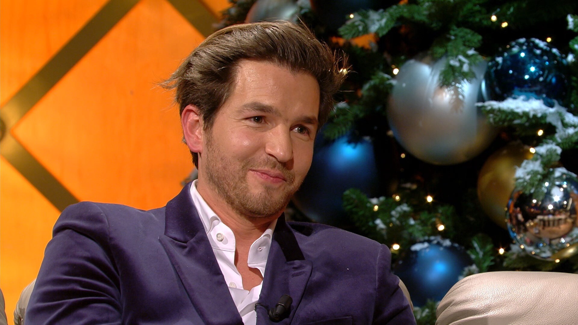 ‘Vrede op aarde’ op VRT1: Sven de Leijer heeft alles al ★★★☆☆ | Humo ...