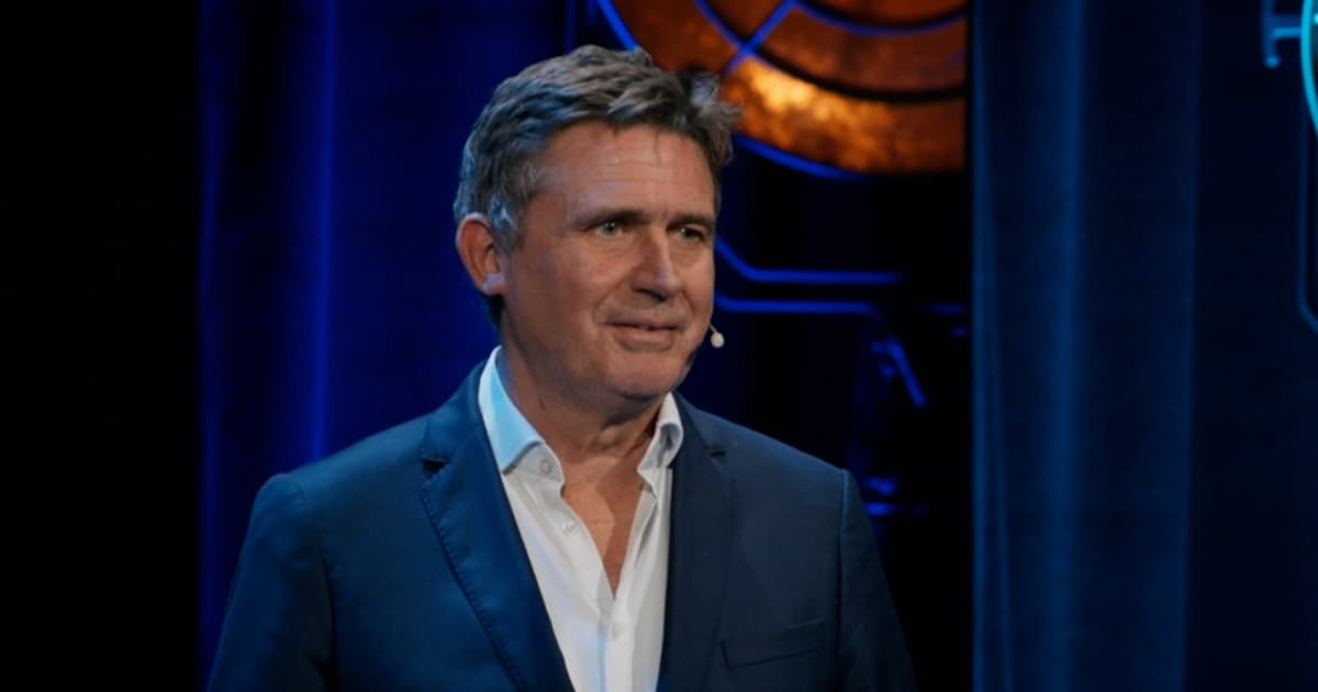 Vanavond op tv: een show van Erik Van Looy, een gesprek over ...