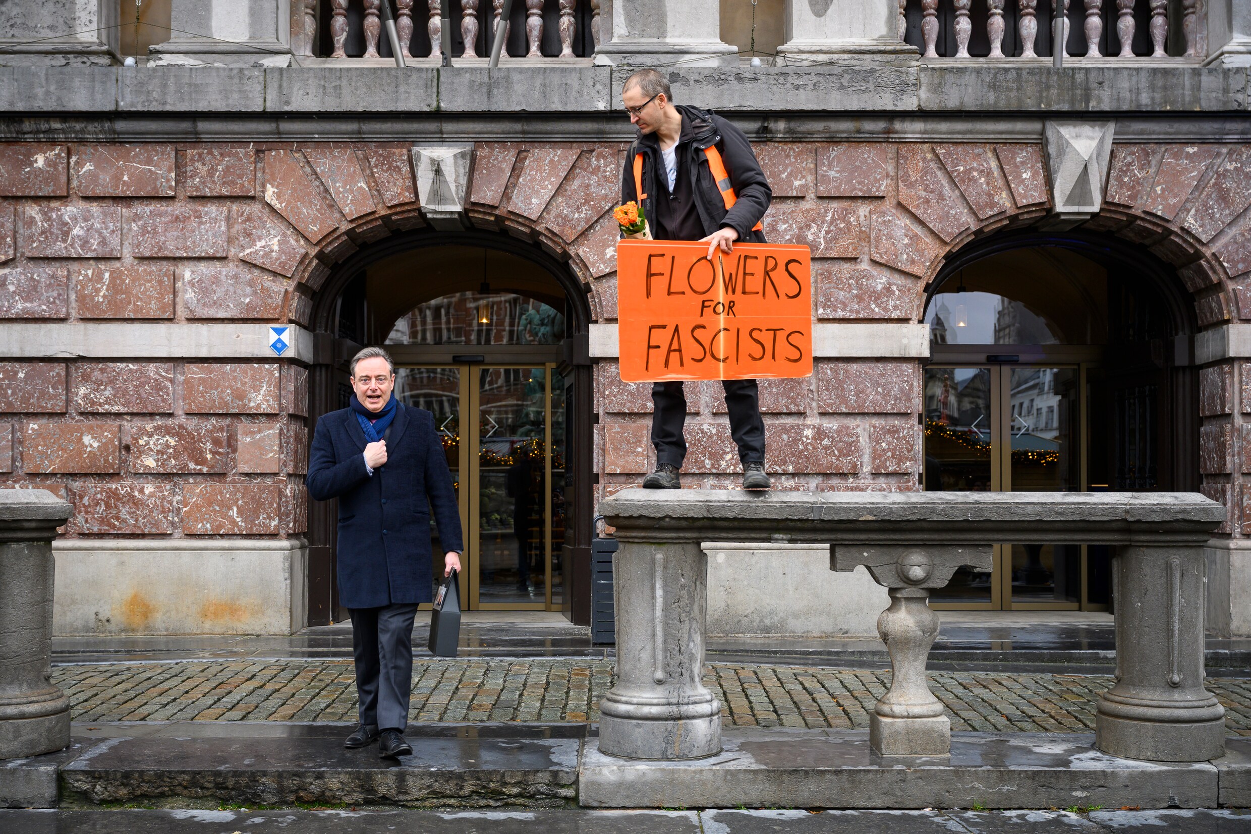 Wouter Mouton: ‘‘Steek die bloemen in uw gat!’ zei Bart De Wever toen ...