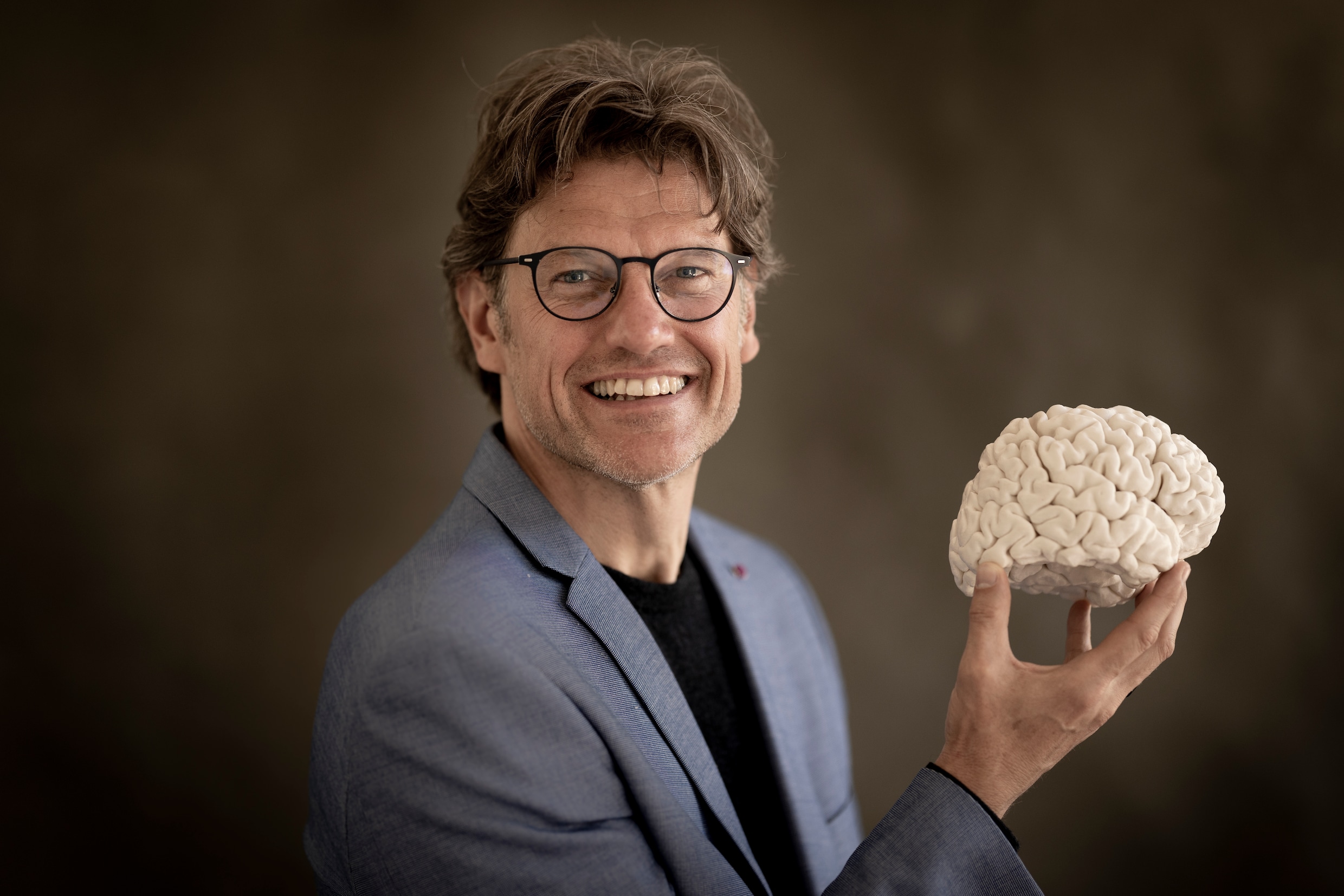 Tom Waes over ‘Kalm Waes’: ‘Groepsknuffels! Met mensen op een hoop ...