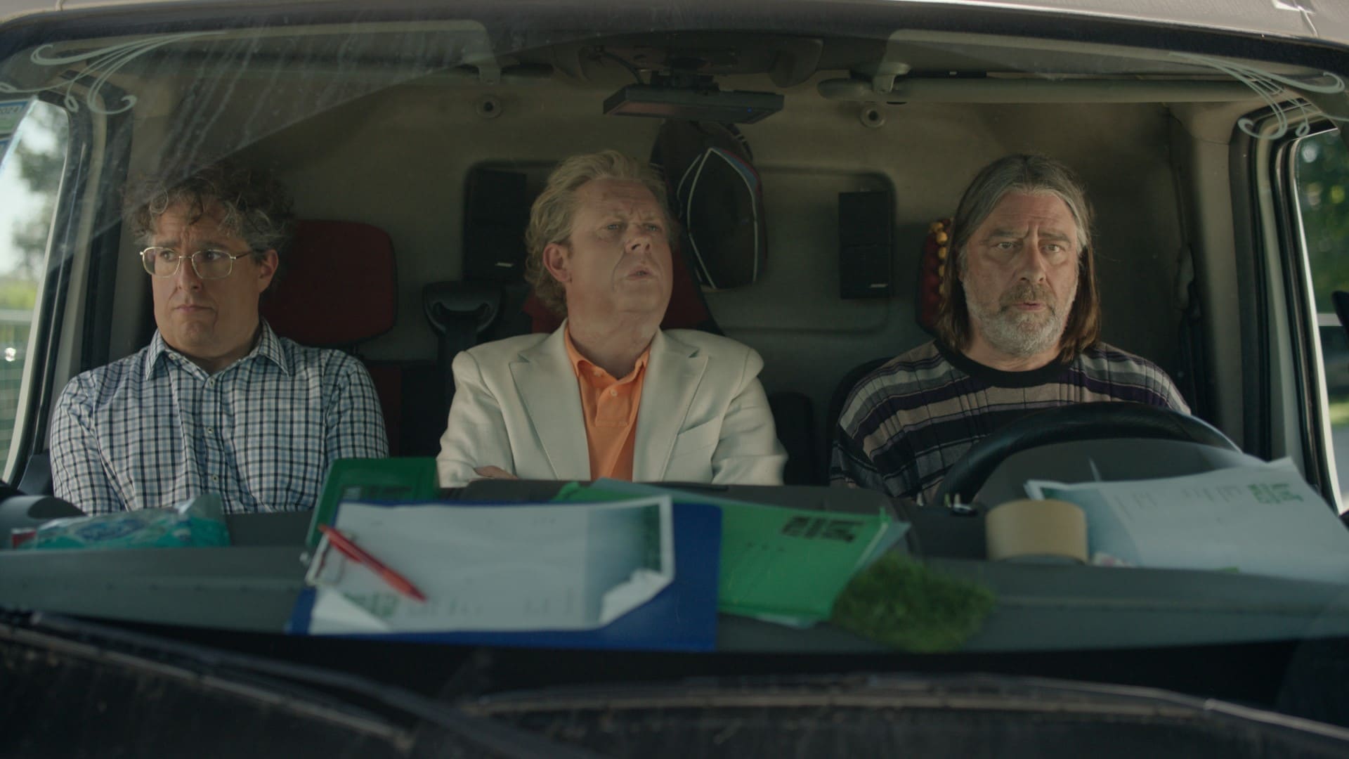 Ook in het tweede seizoen van ‘Nonkels’ laten de broers Persyn ons ...