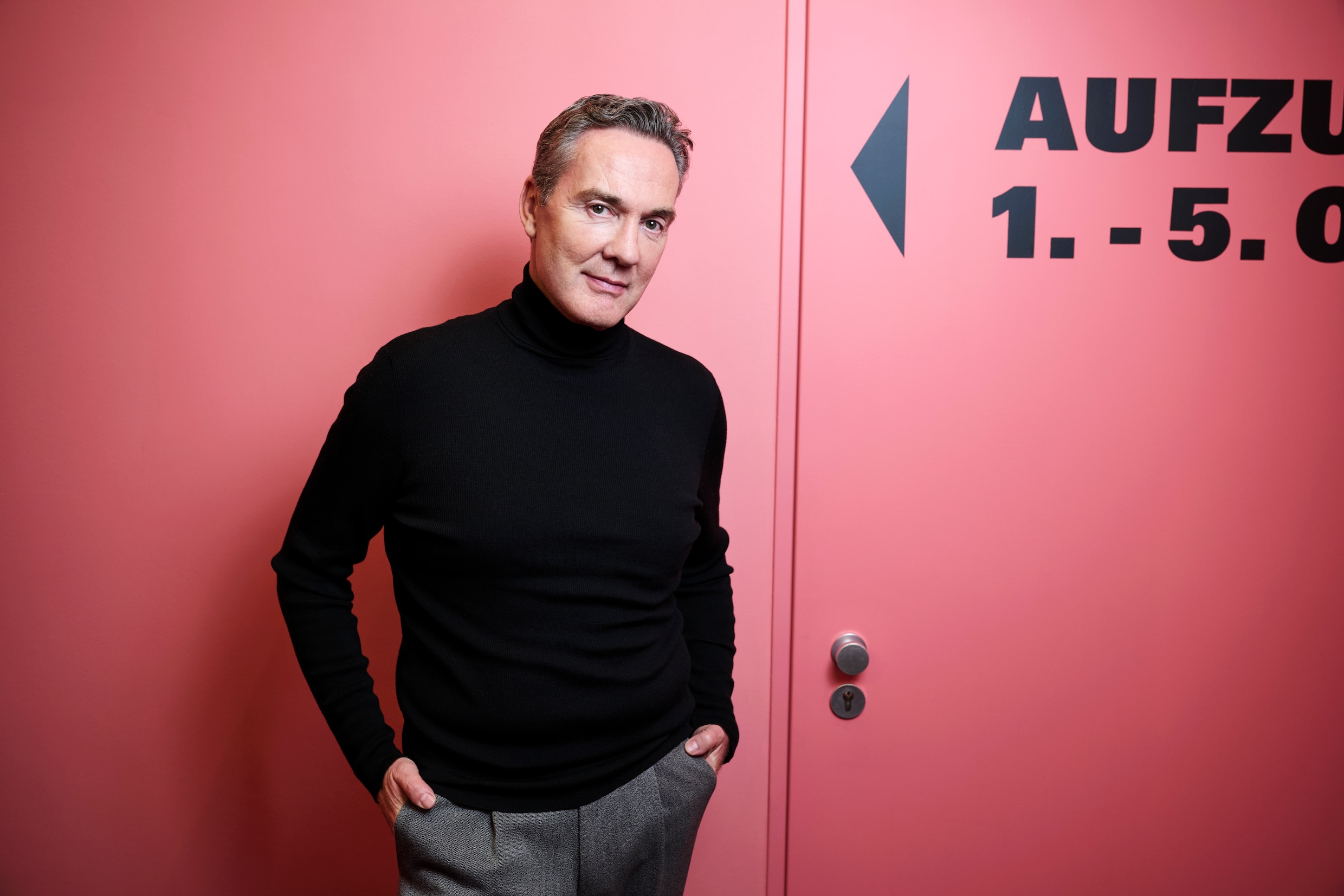 De ‘schaamlippenpaus’ die oorlogschirurg werd: ‘Het gaat allebei om ...