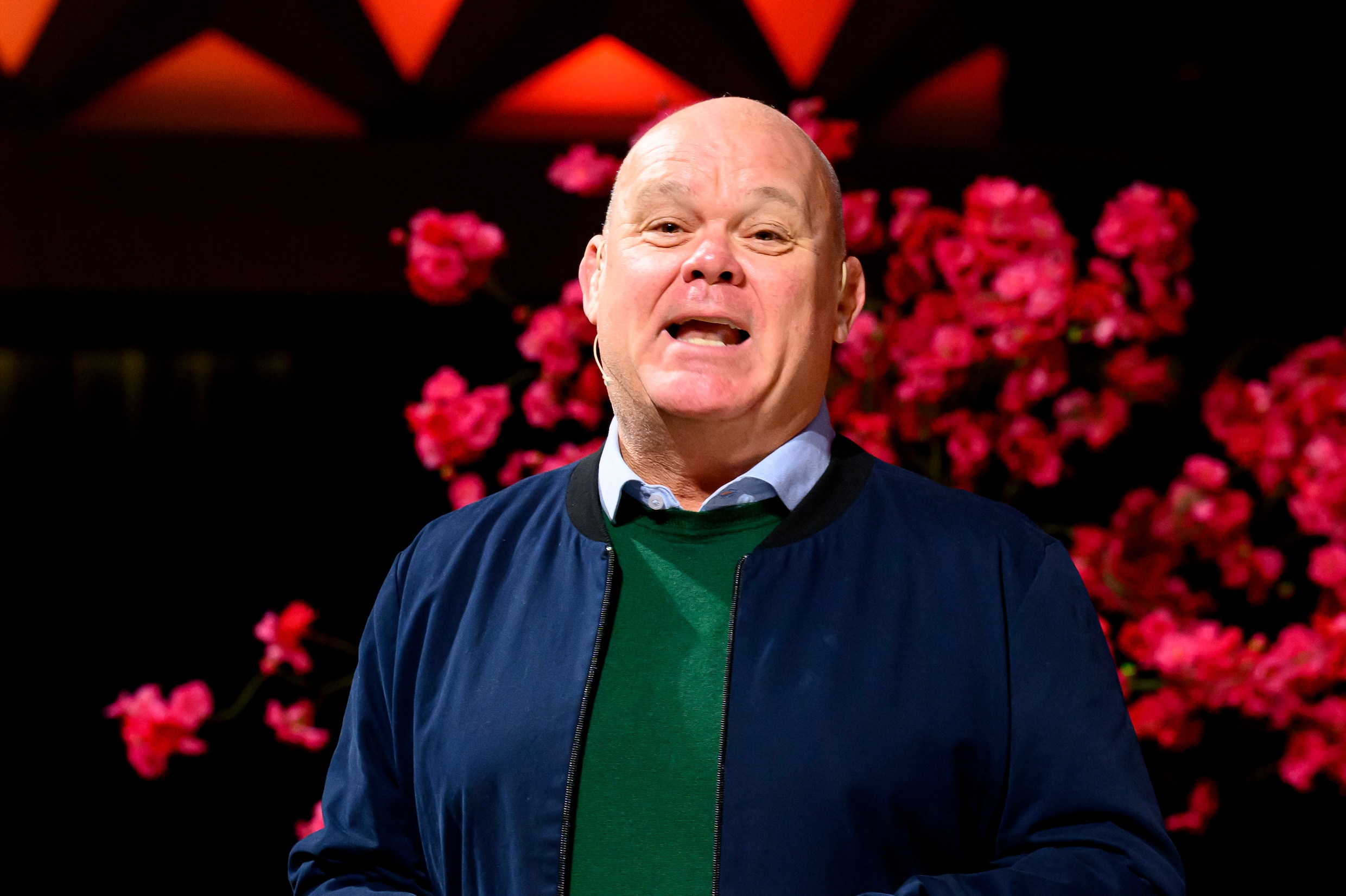 Ook Paul de Leeuw beschuldigd van intimidatie op de werkvloer bij de NPO | Humo: The Wild Site