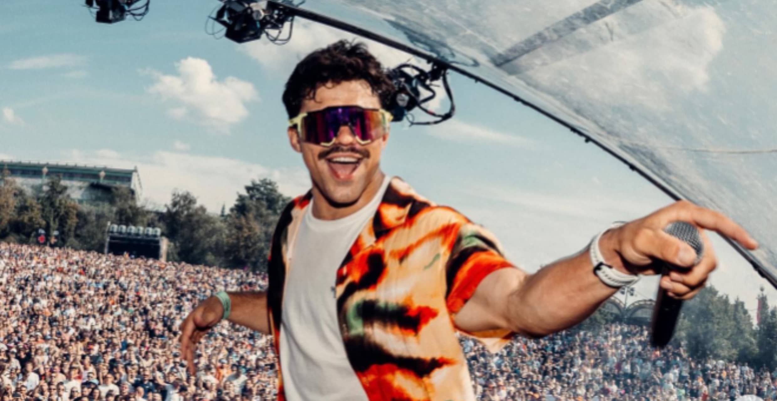 Boitten! Average Rob en Omdat Het Kan op mainstage Tomorrowland: ‘Ons ...