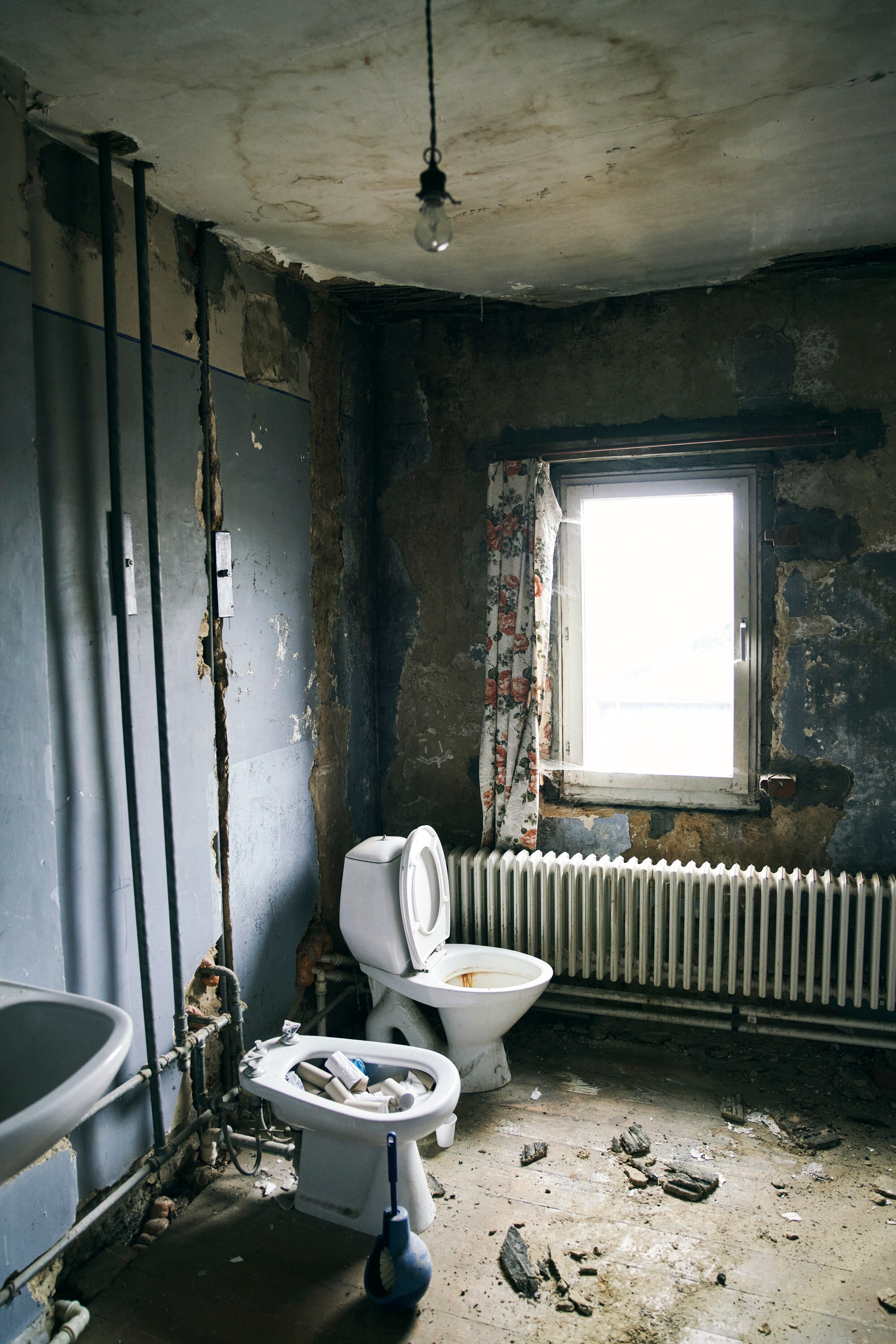 Op pad met de wooninspectie: ‘Als de eigenaar zonder drugs zat, ging ...