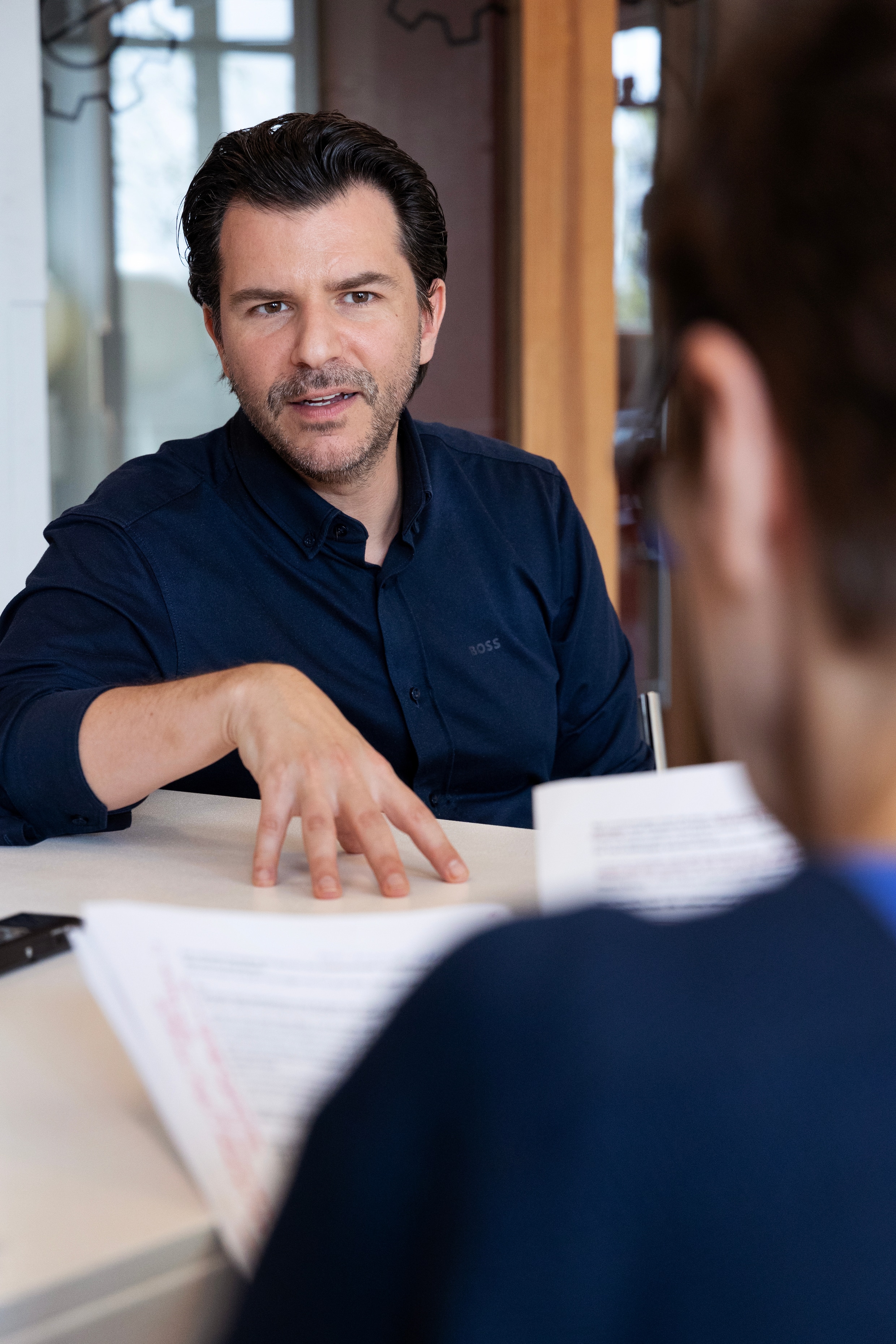 Rob Wijnberg: ‘Mijn opa was een nazi-jager. Het personage van Brad Pitt ...