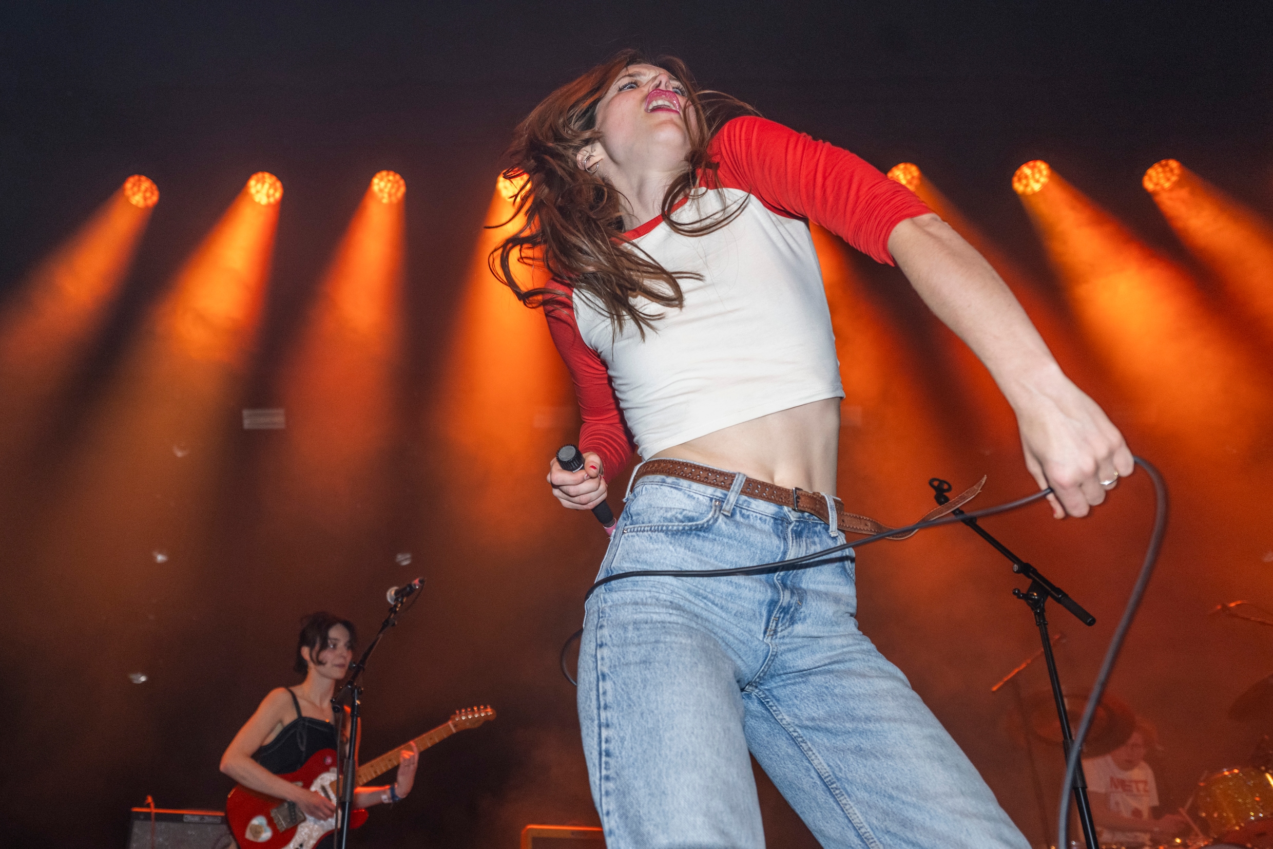 Wie is Maria Iskariot, de winnaar van Humo’s Rock Rally 2024? ‘Ik ben bijna in mijn broek aan ...