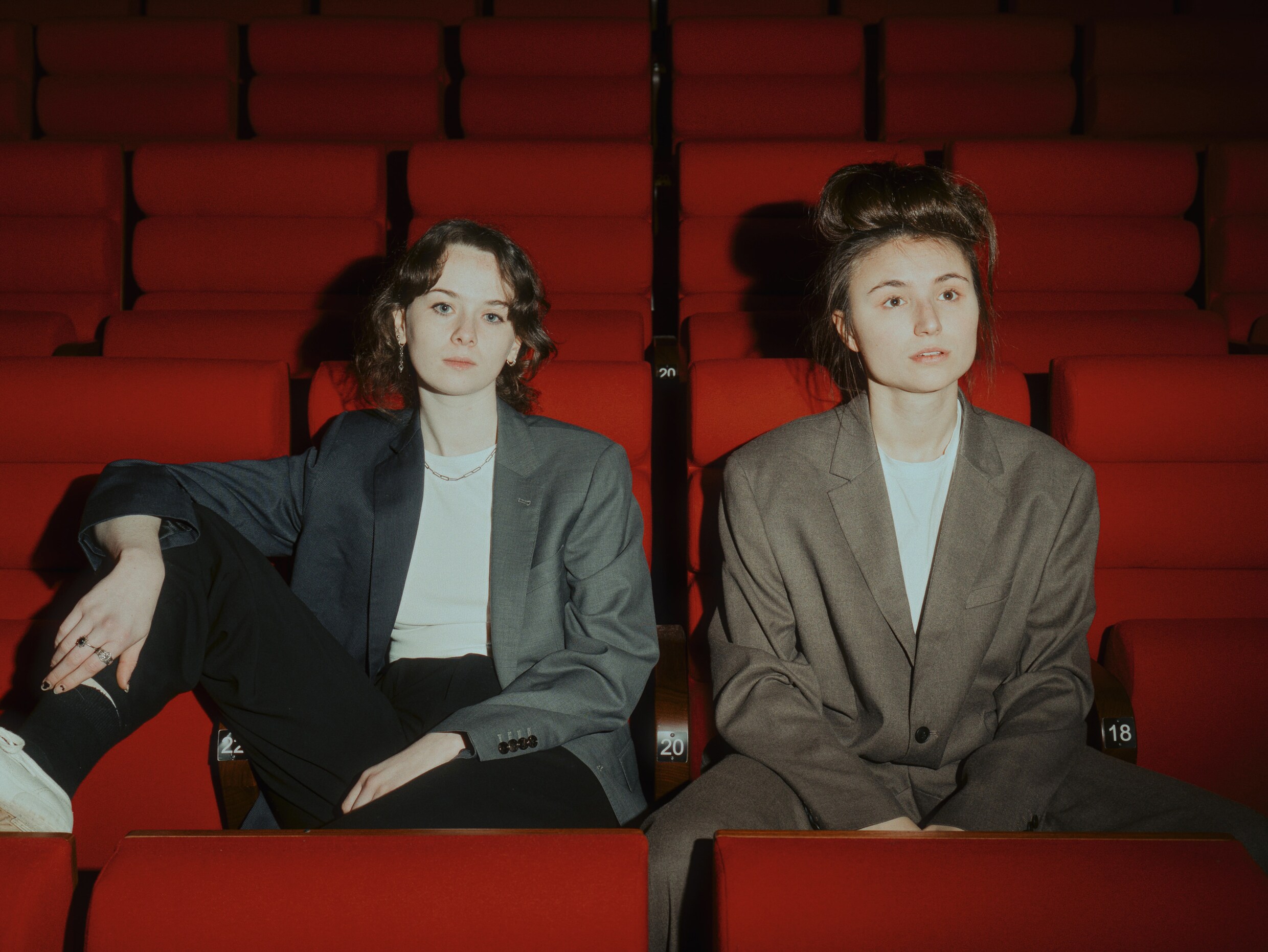 Amber Broos, Amber Piddington en Tijs Vanneste | Humo: The Wild Site