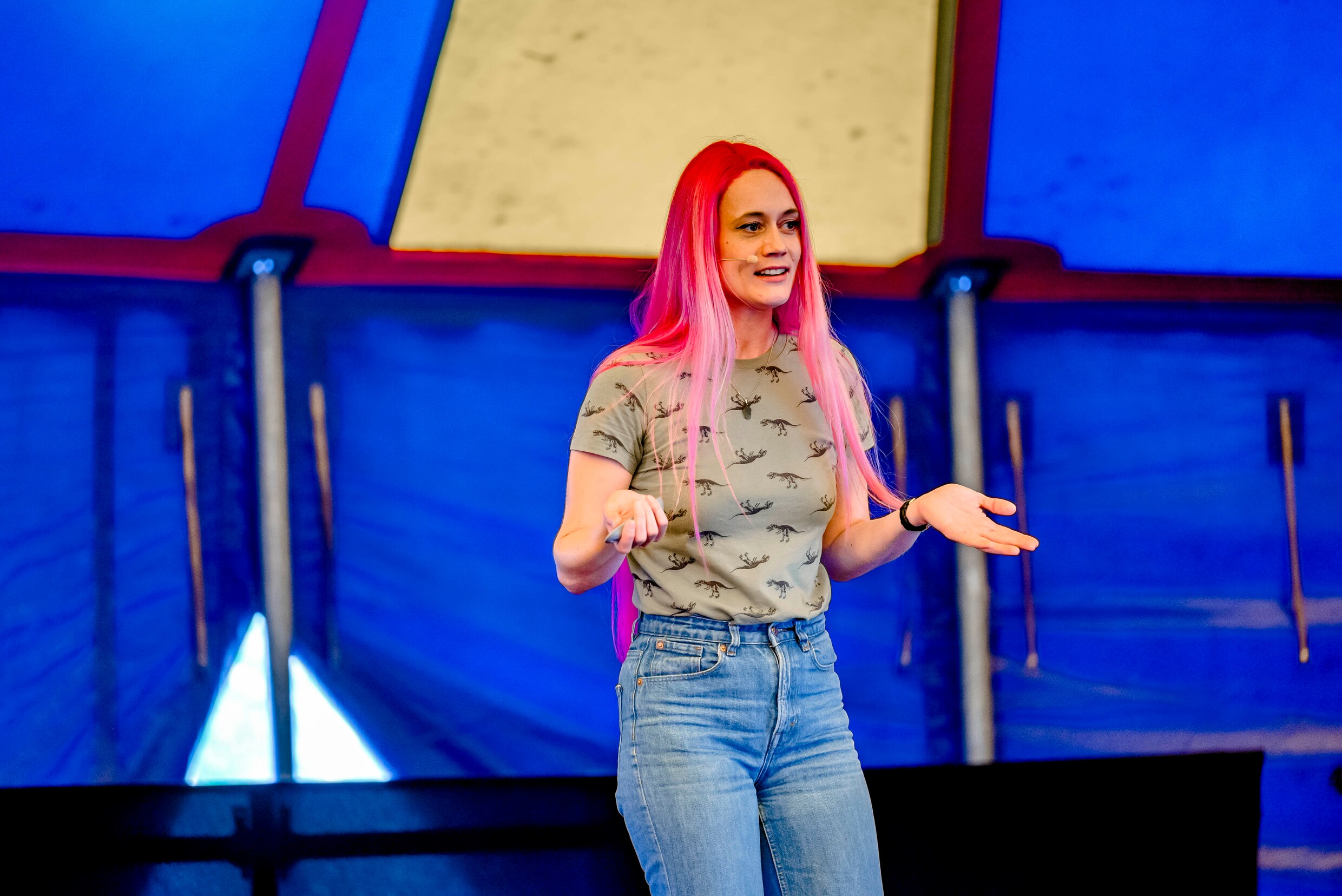 ‘Kan je overleven in de maag van een walvis?’: vier sprekers over het ...