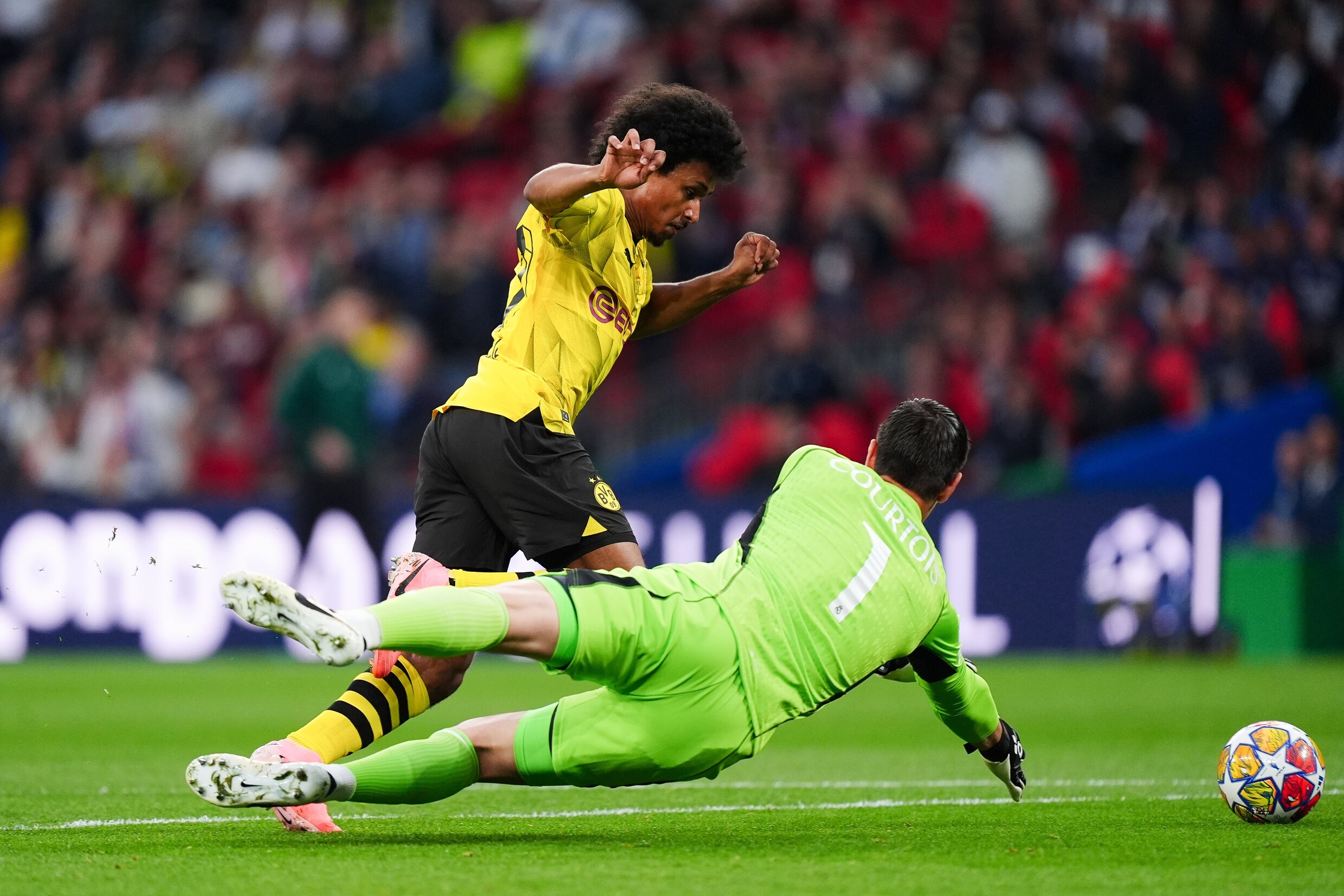 Humo’s sportscore: 9 op 10 voor Thibaut Courtois, want hij realiseerde ...
