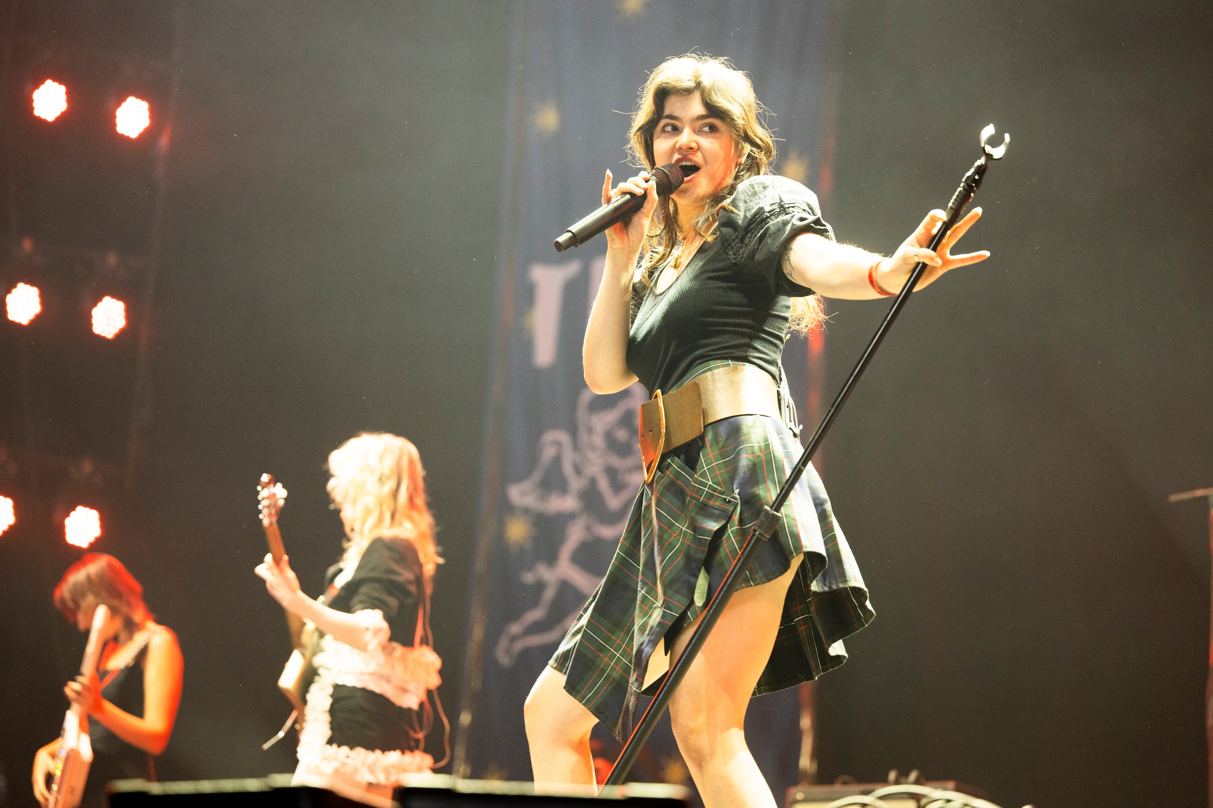 The Last Dinner Party zong ons op Rock Werchter prachtig naar de ...