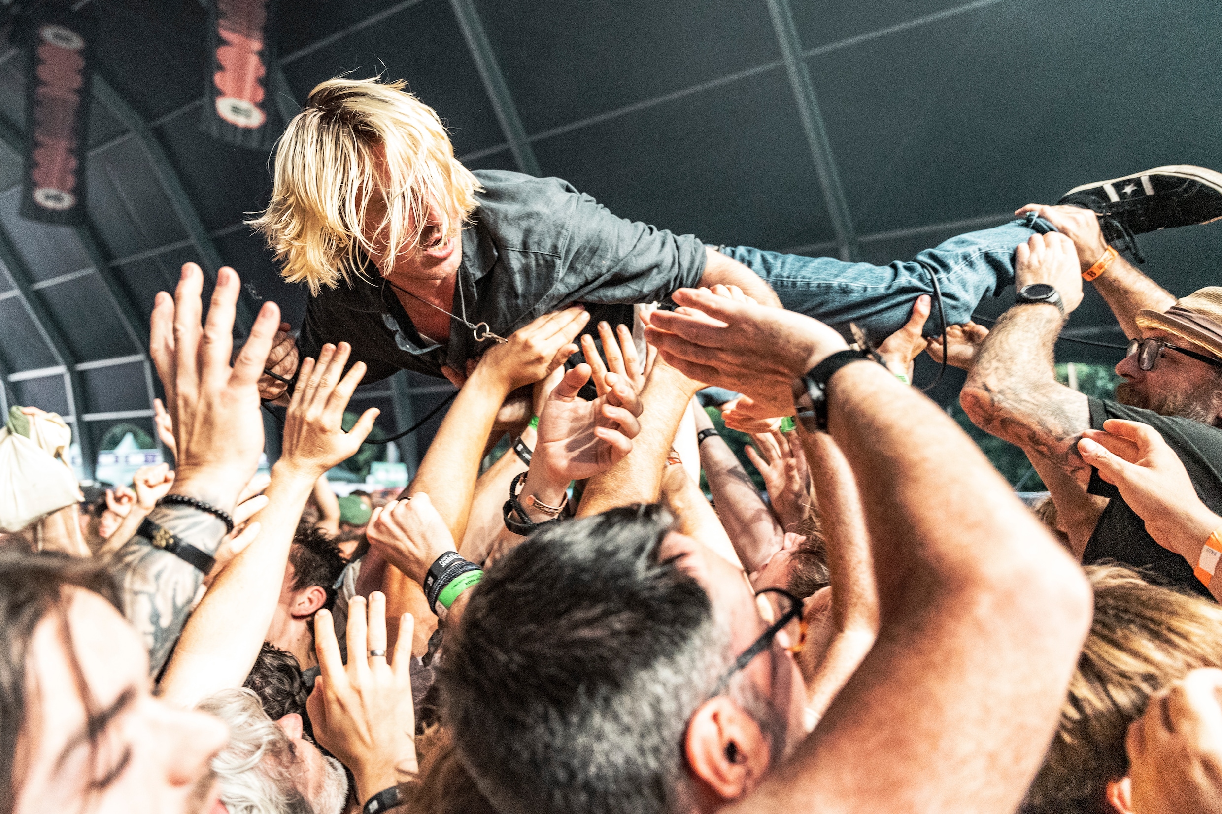 Frisse headliners, plots verdwenen festivals, Palestijnse vlaggen en ...