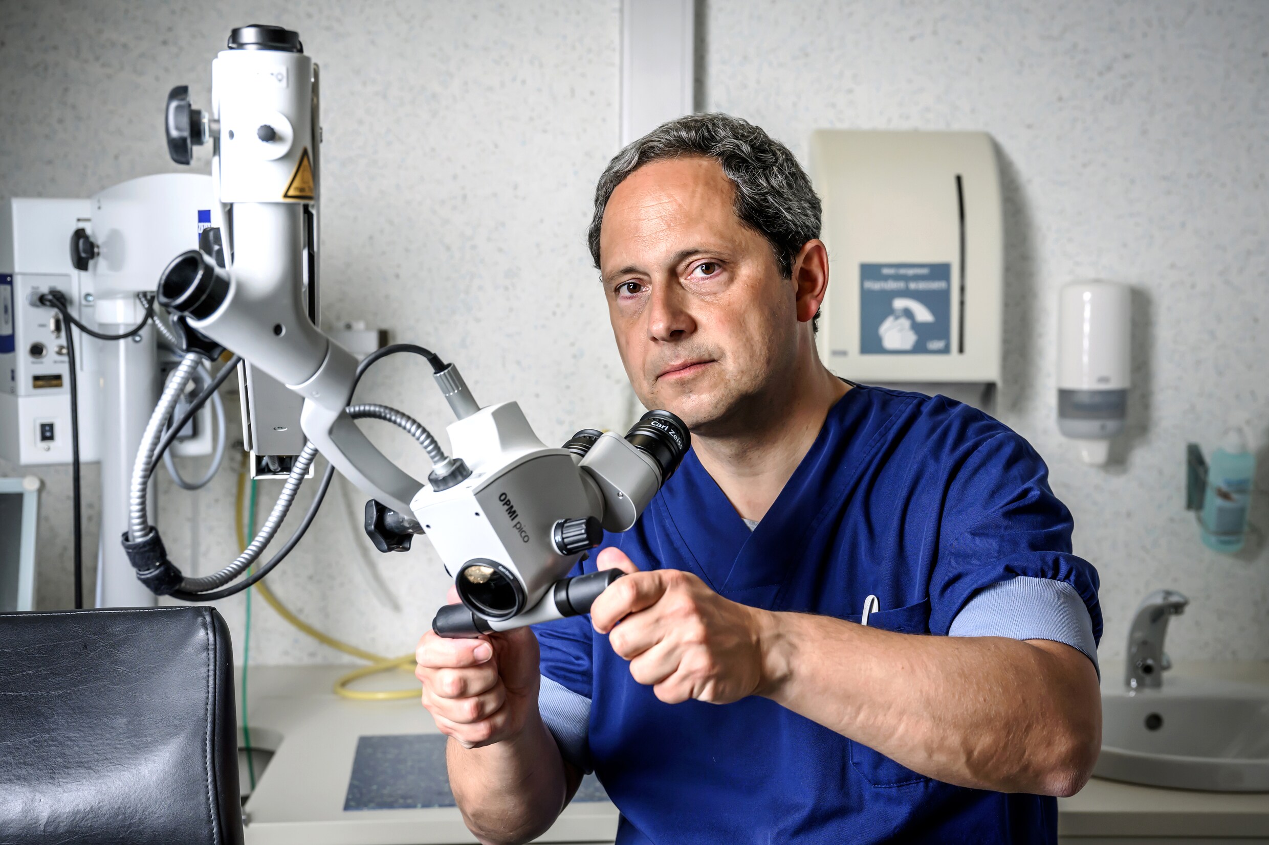 ‘Mondspoeling of een tongschraper gebruiken, kan juist leiden tot een ...