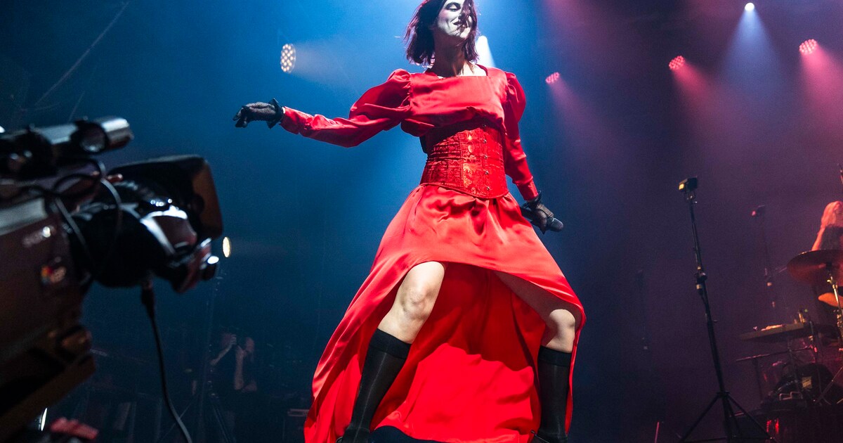 Hop met die apocalyps! Sylvie Kreusch is de ultieme opperheks op Pukkelpop | Humo: The Wild Site