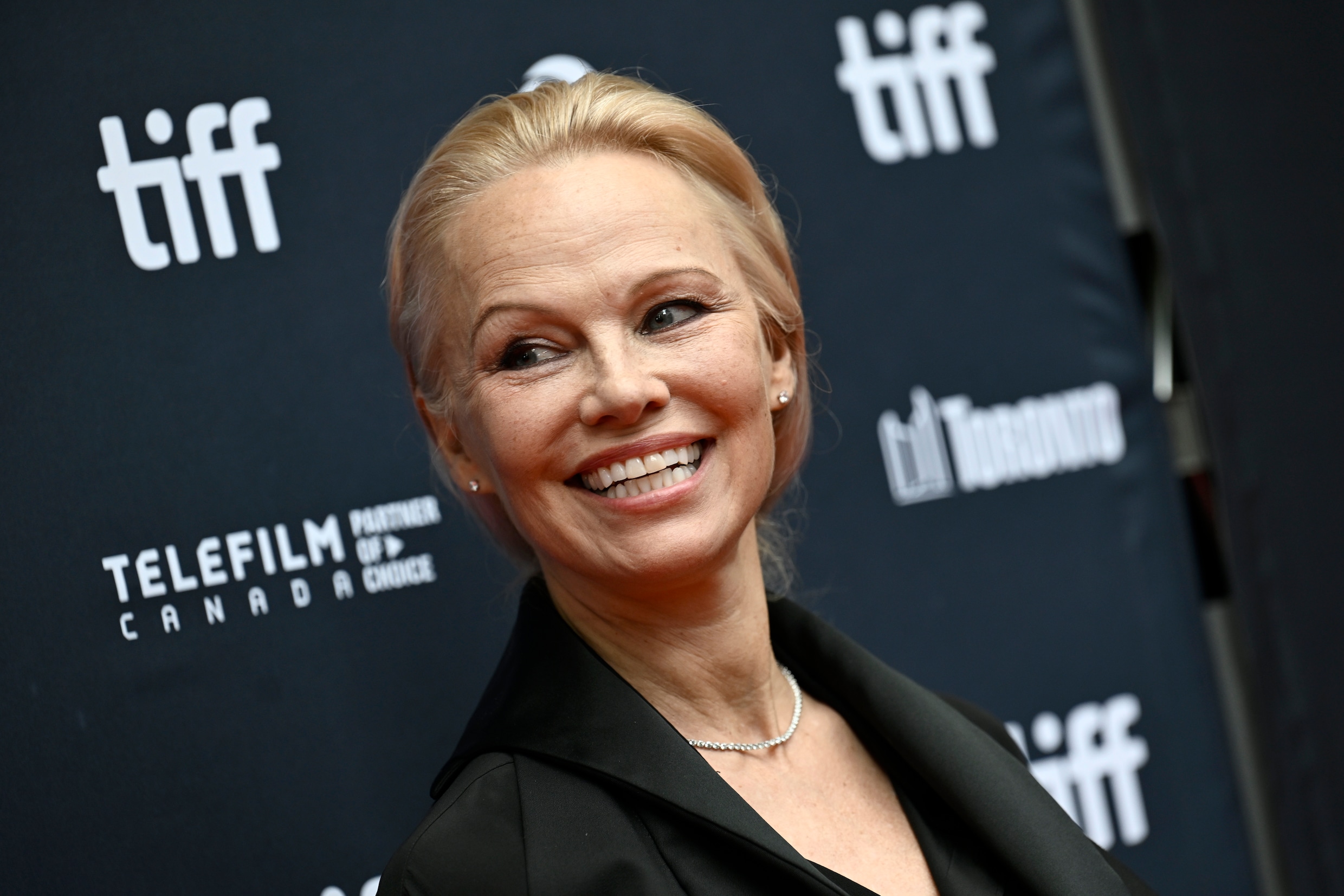 Een Oscar voor Pamela Anderson? ‘Baywatch’-actrice gooit hoge ogen in ...