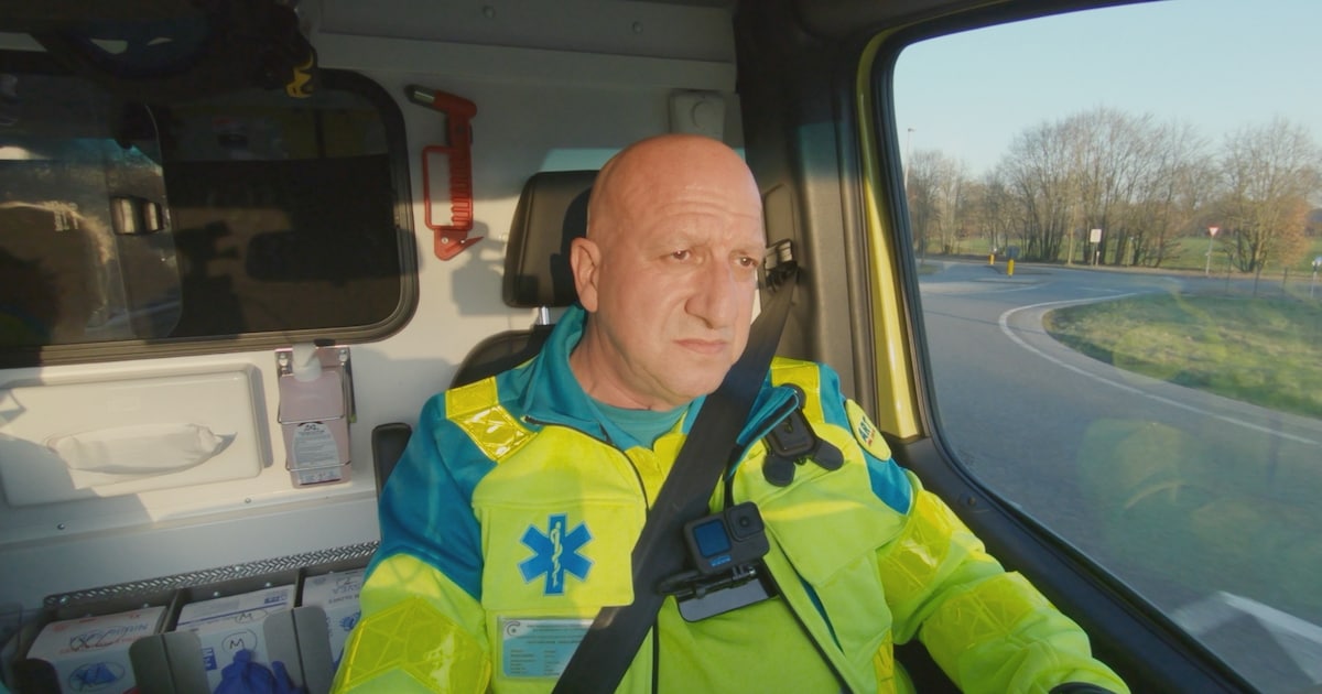 Er zit veel ellende in ‘112 Hulp is onderweg’, maar toch kun je er een ...