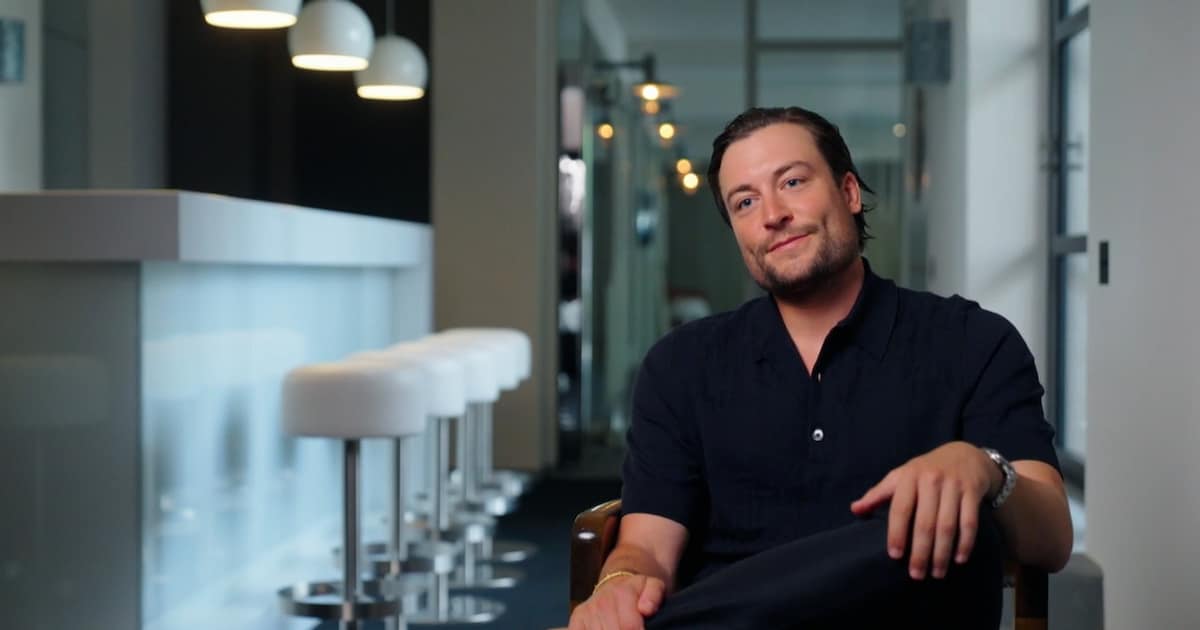 Viktor Verhulst kookt in ‘Komen eten’: ‘Ik vind dat ik best wat aanleg ...