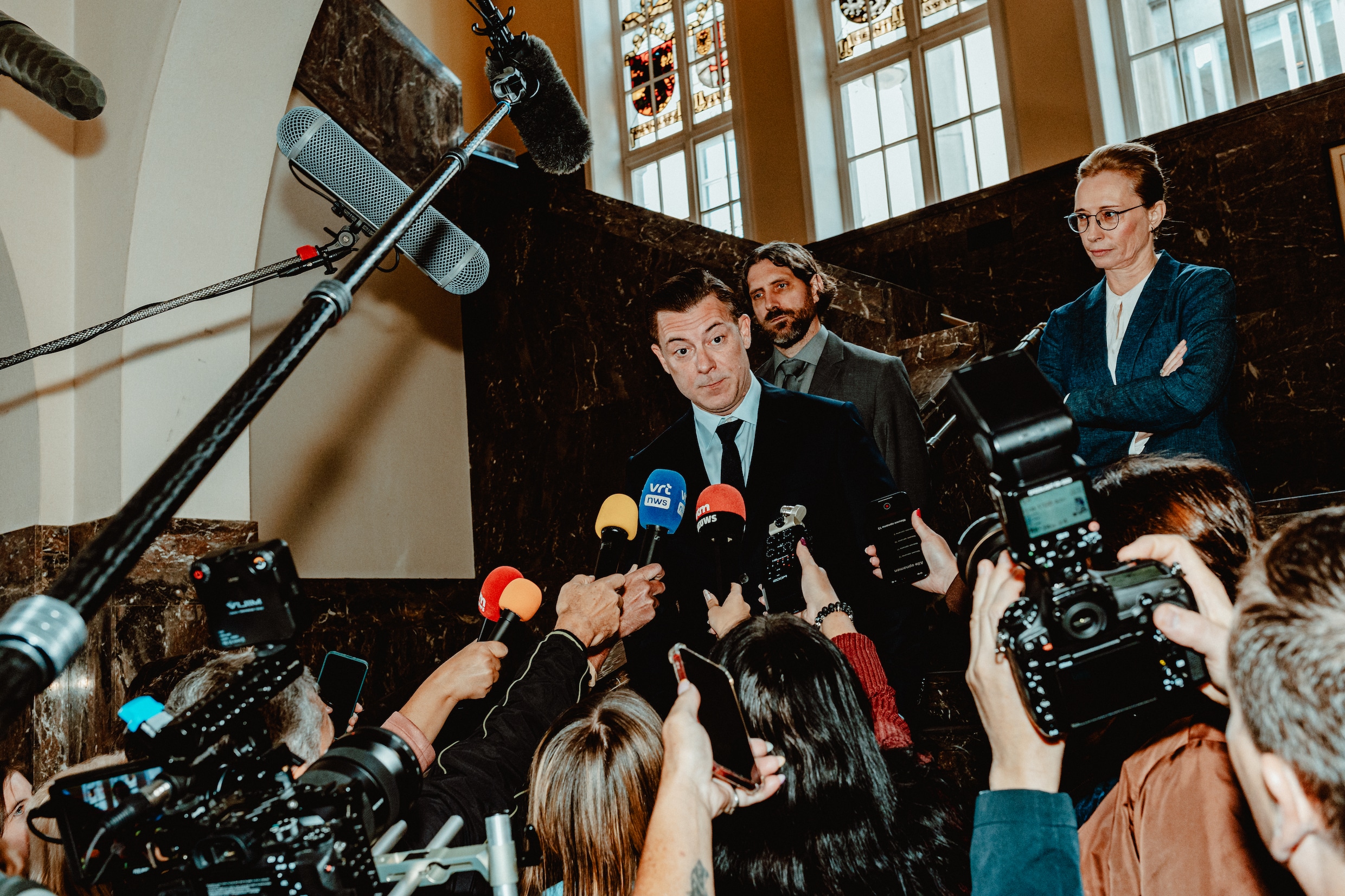 Met Adil en Bilall op de set van ‘Patsers’: ‘In Amerika moet iedere ...