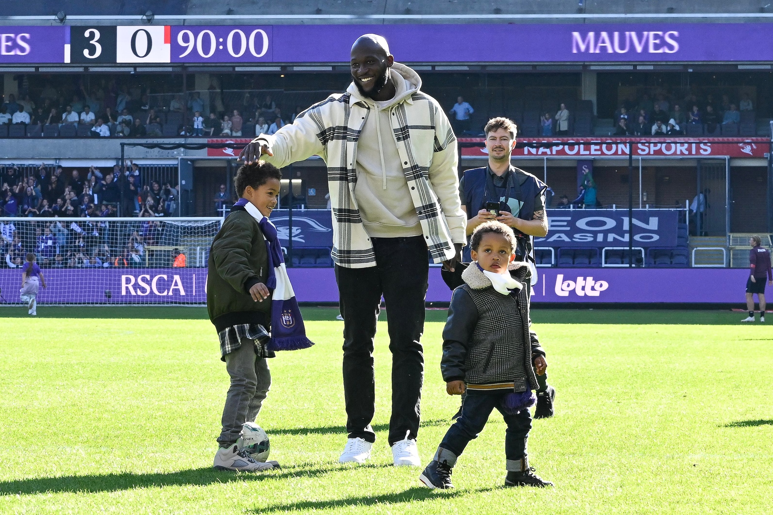 Humo’s Sportscore: 7 op 10 voor de scorende Romeo Lukaku, die meteen de ...