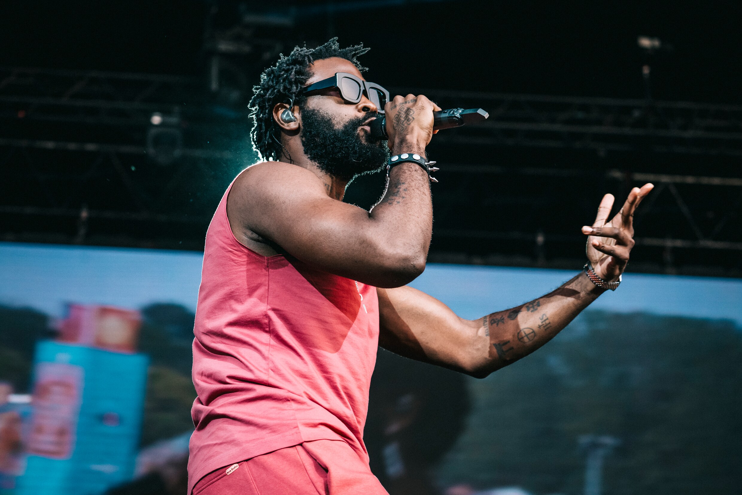 Rapper Damso: ‘Op straat werd ik aangesproken door vrouwen: ‘De manier ...