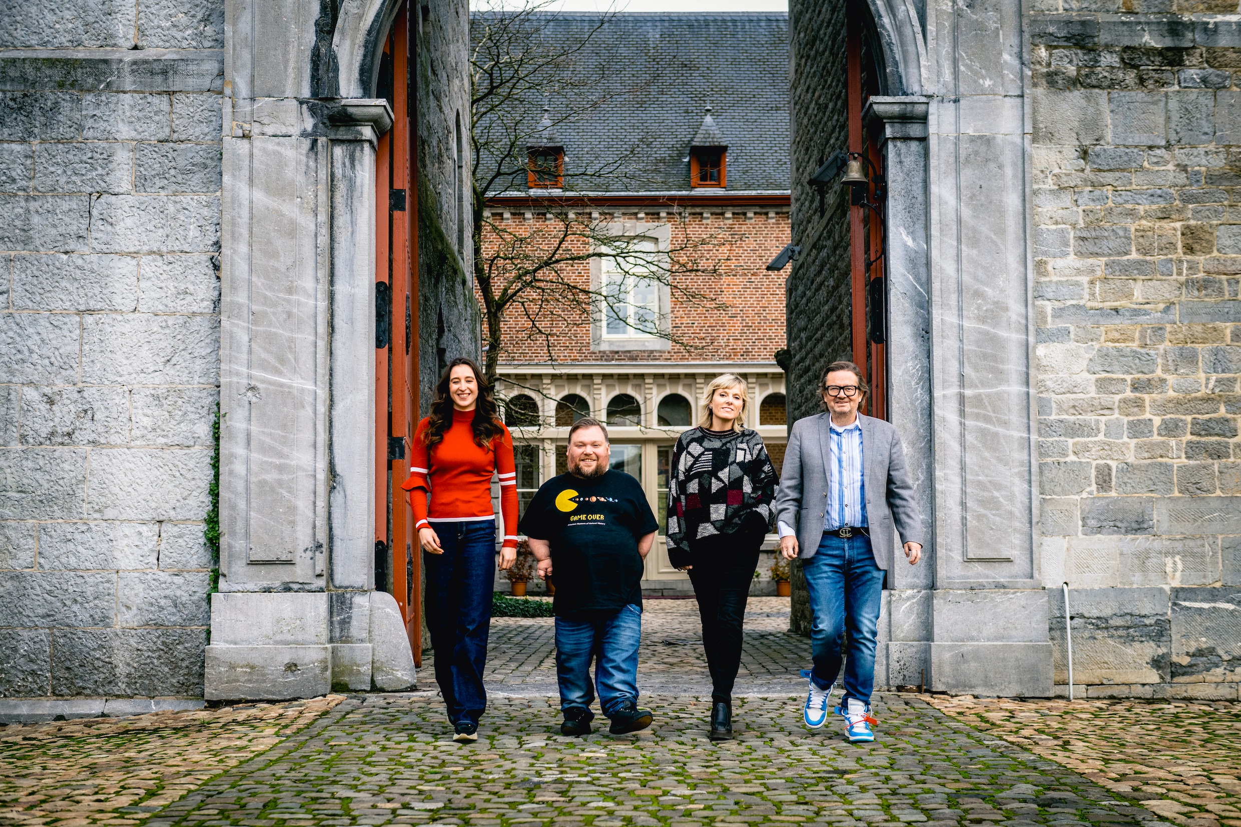 Er zitten waardevolle momenten in ‘Het conclaaf van 2024’ op VTM, maar ...