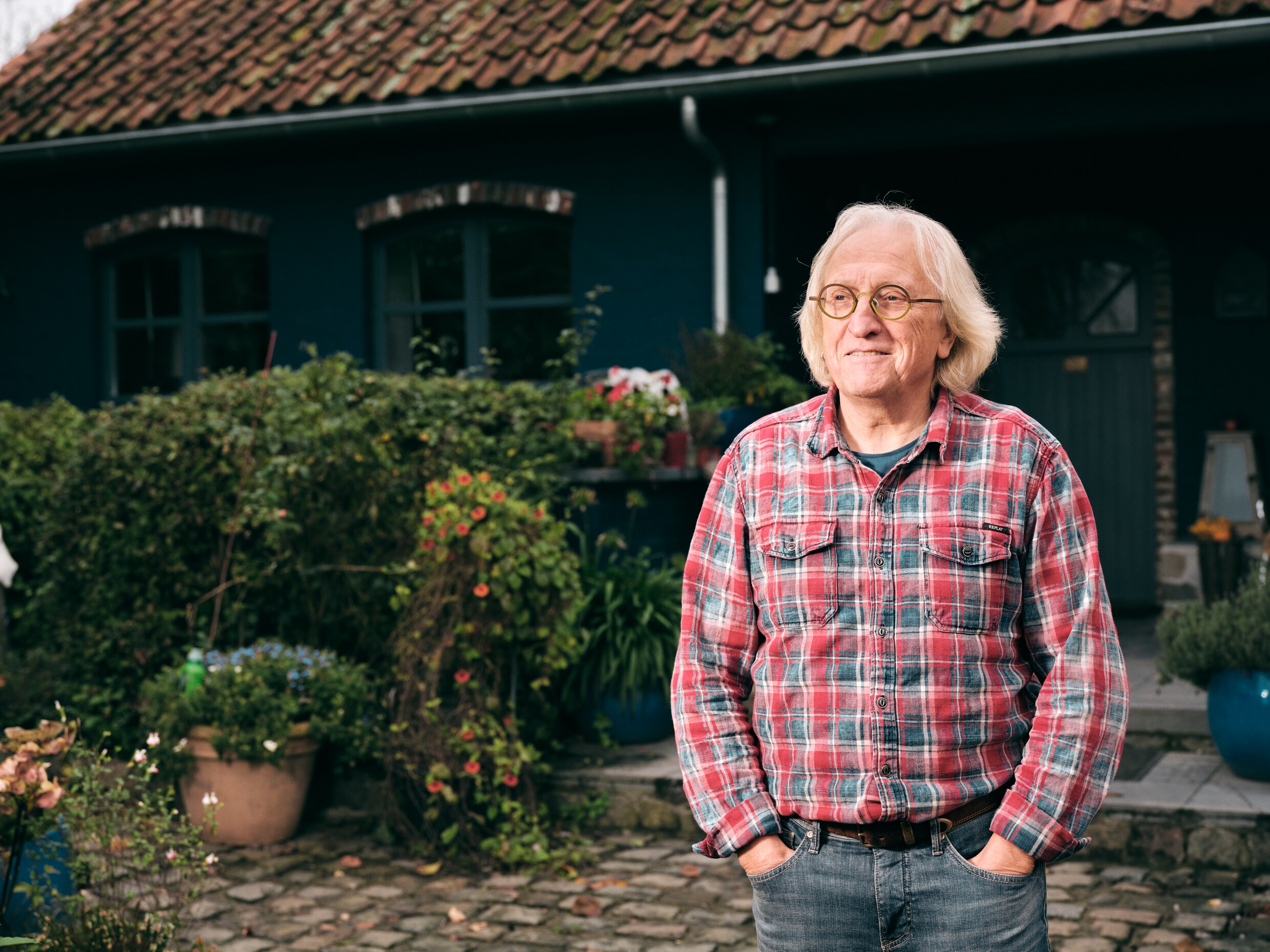 Marc de Bel: ‘Tante nonneke trok haar habijt op en ging met haar bloot ...
