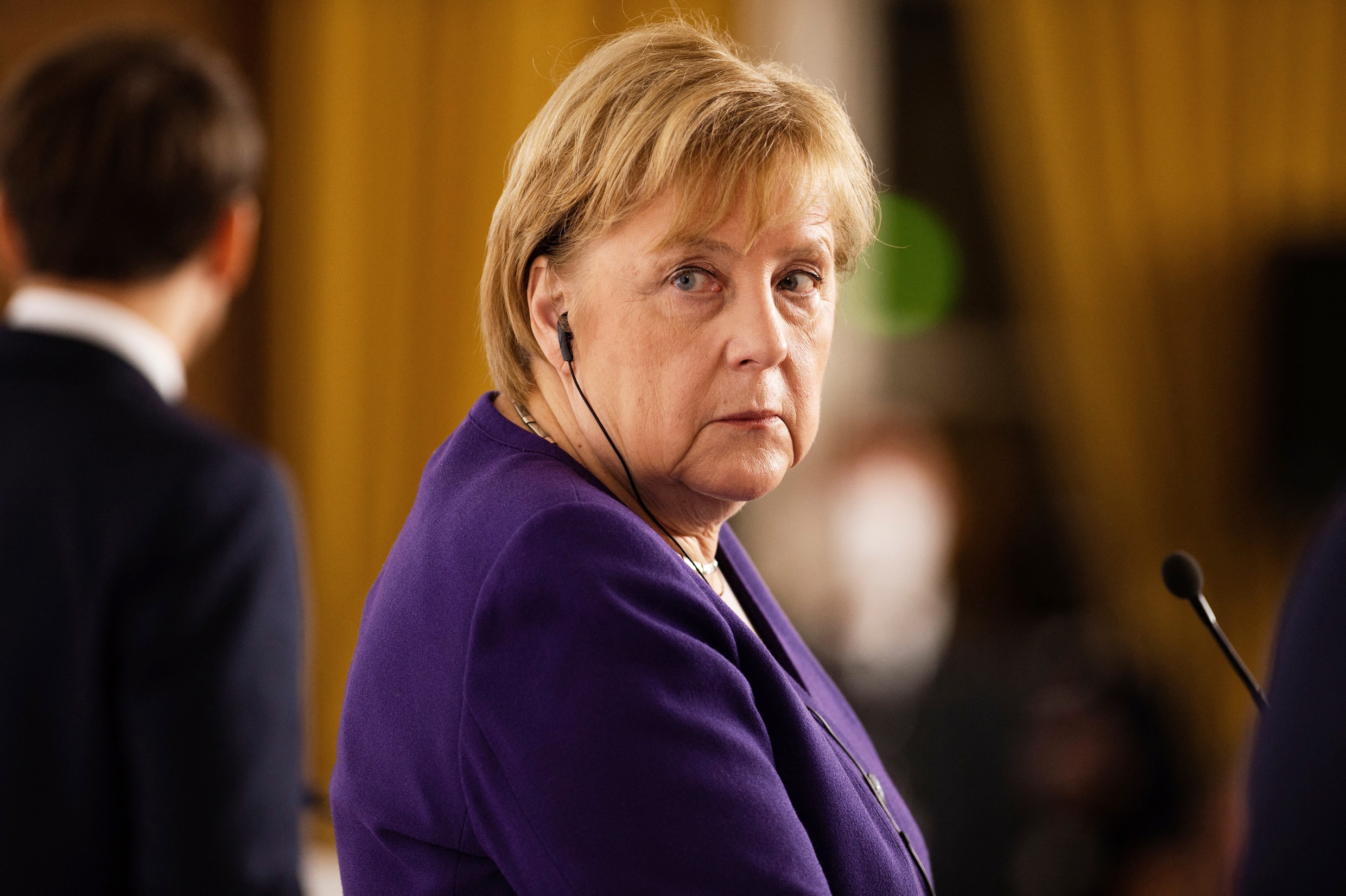Angela Merkel: ‘Toen ik rond m’n 25ste de vraag kreeg om Stasi ...