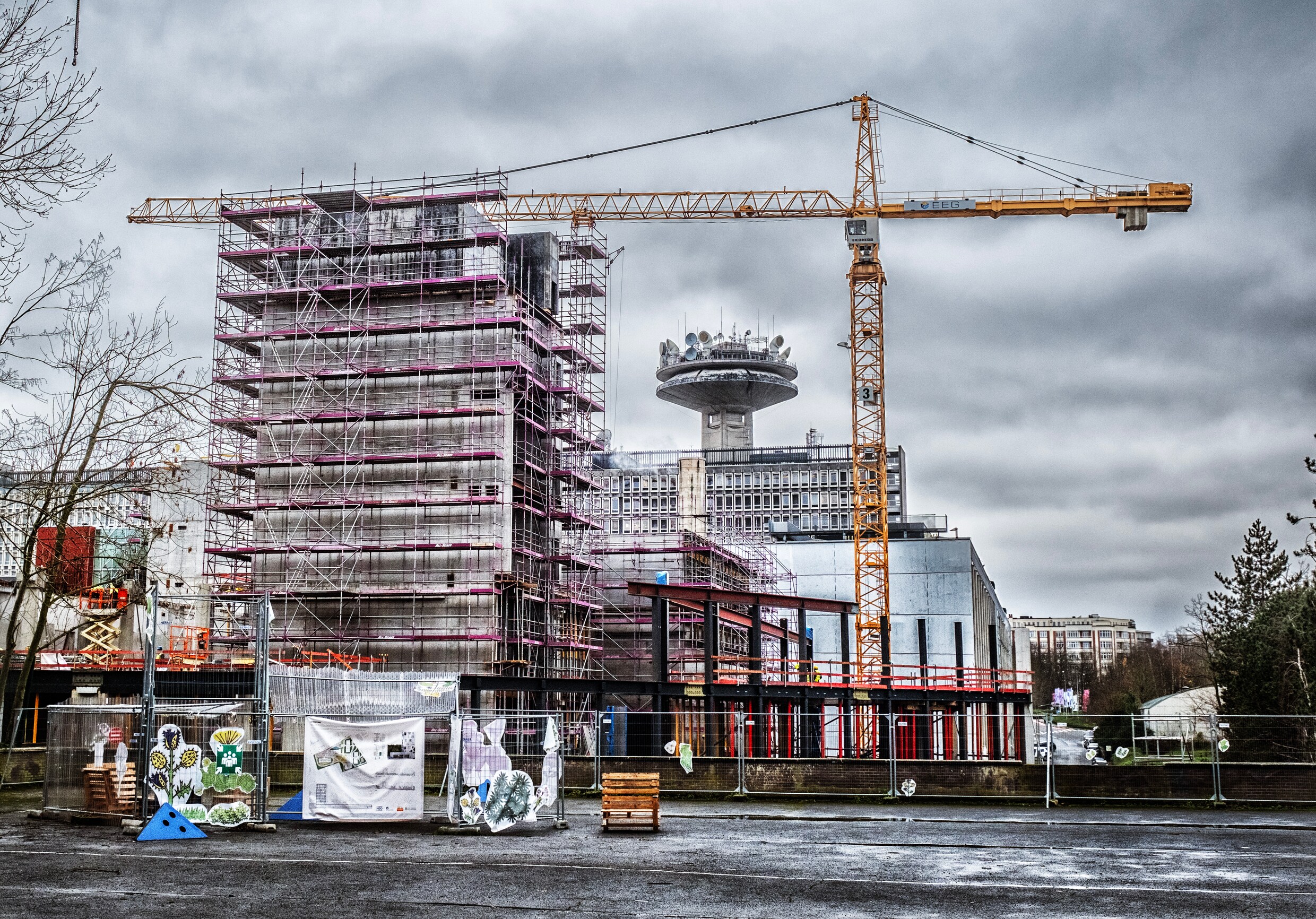 Nog meer problemen voor Frederik Delaplace: nieuw VRT-gebouw draait ...