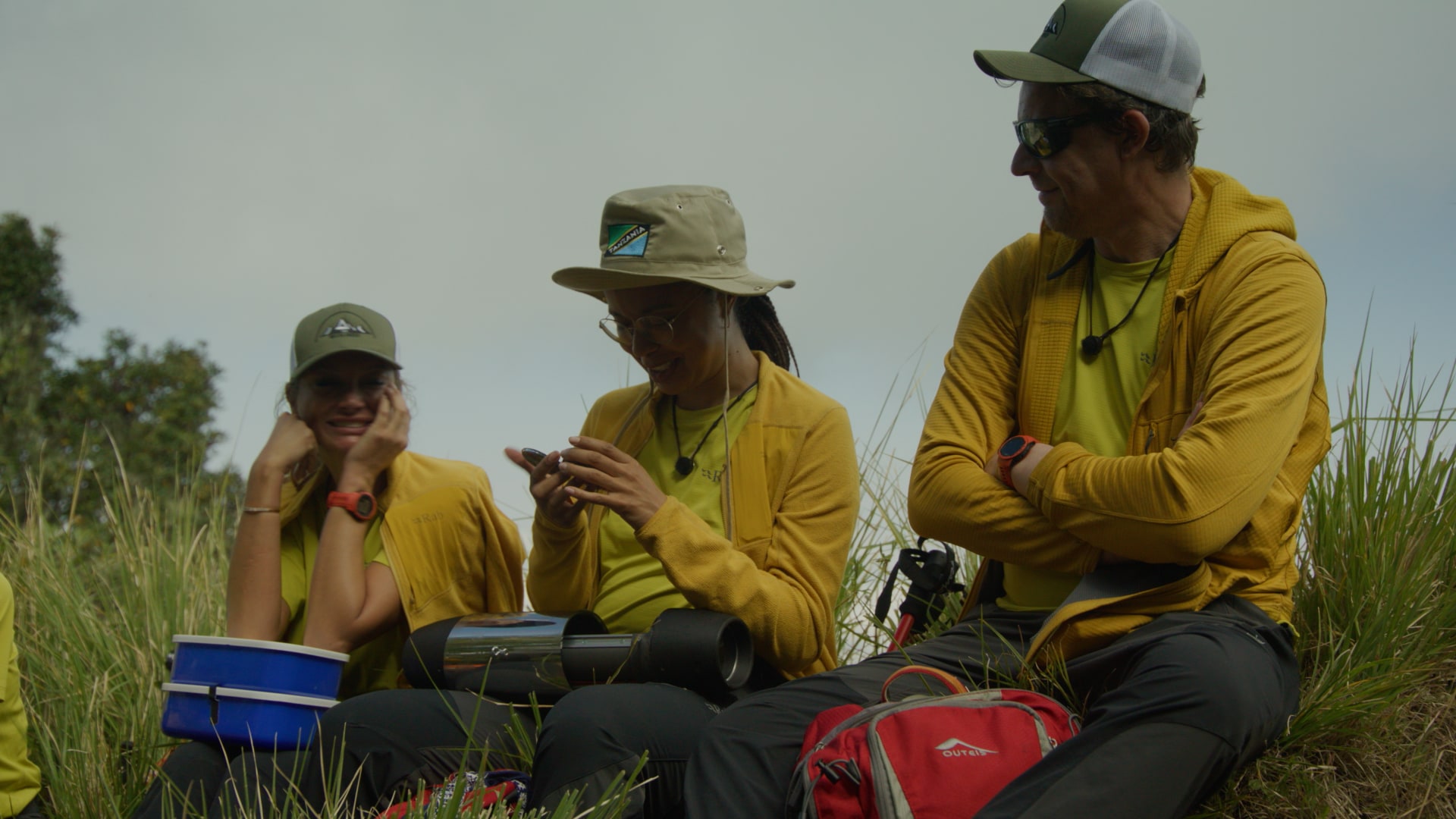 ‘Meer benen, minder wenen’: in ‘De rugzak’ op VRT 1 blijft de piek ...