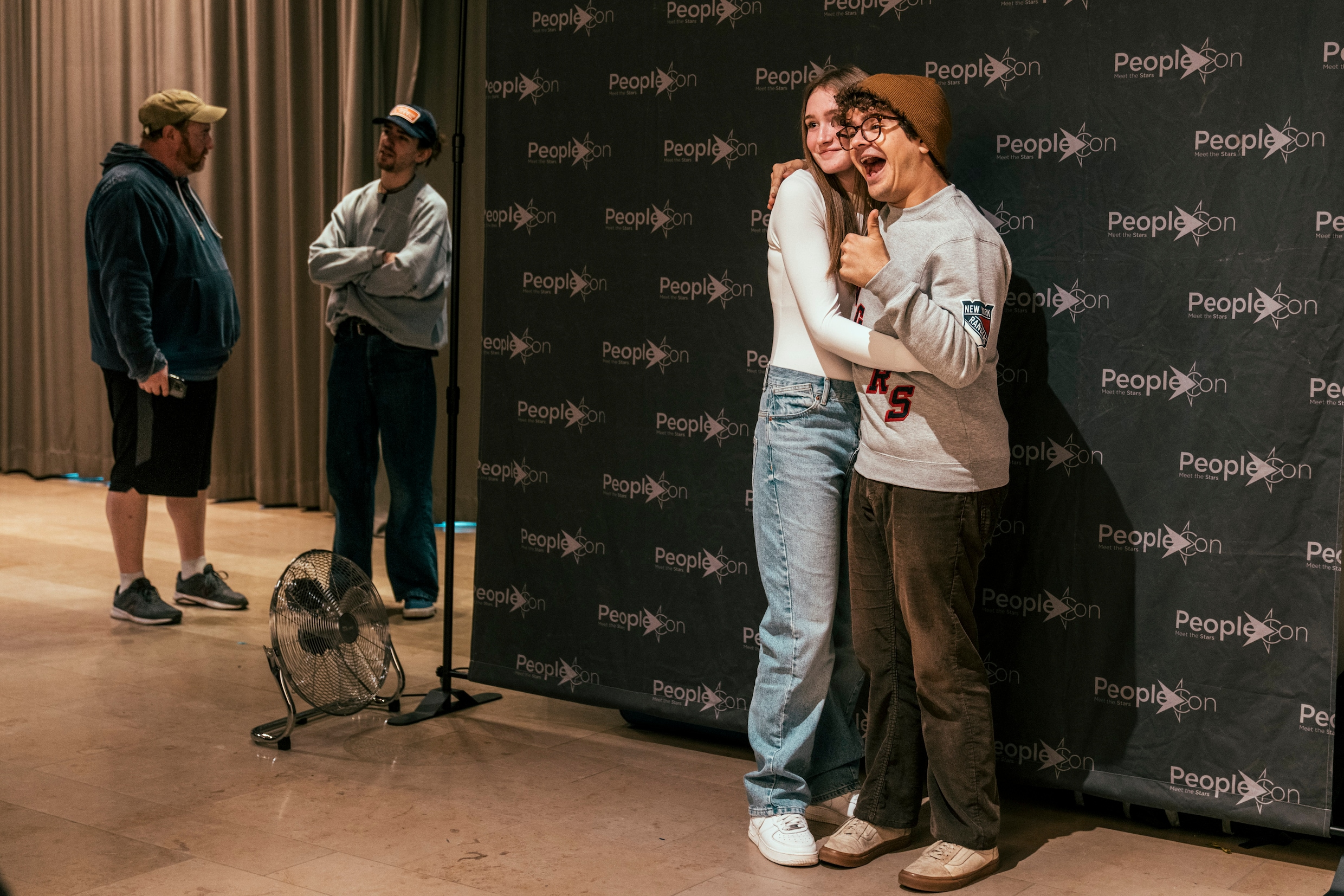 145 euro voor een handtekening van Millie Bobby Brown en karige ...