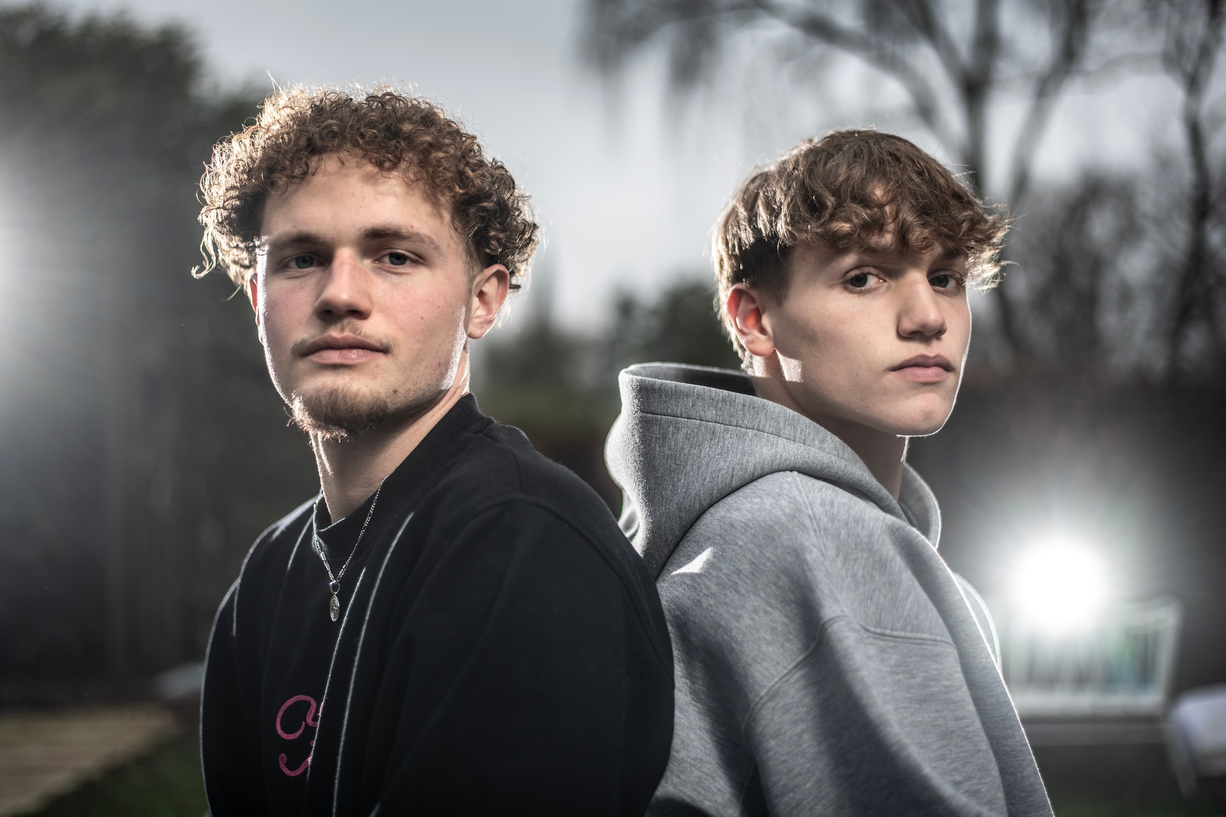 Stef en Thijs, de zonen van Liesbeth Homans: ‘Pas twee jaar geleden las ...