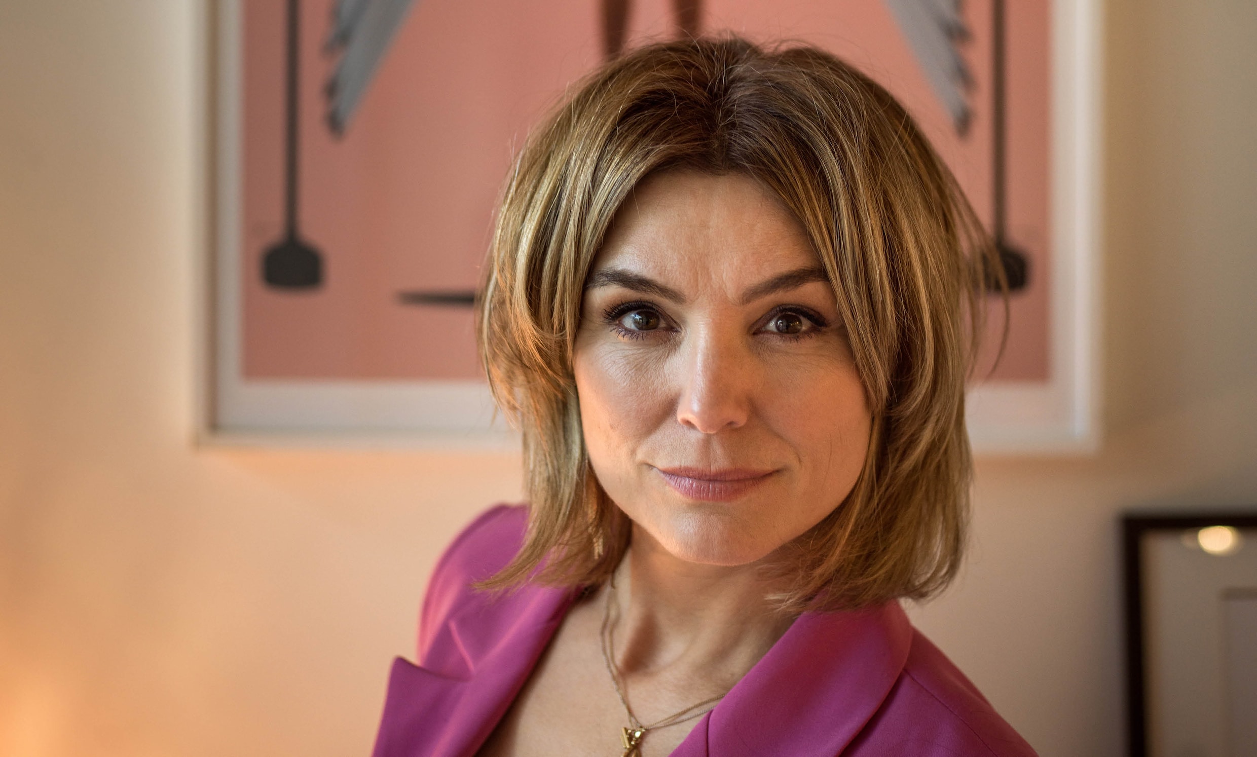 Evi Hanssen: ‘Waarom gaan wij vrouwen niet samen de straat op? Waarom ...