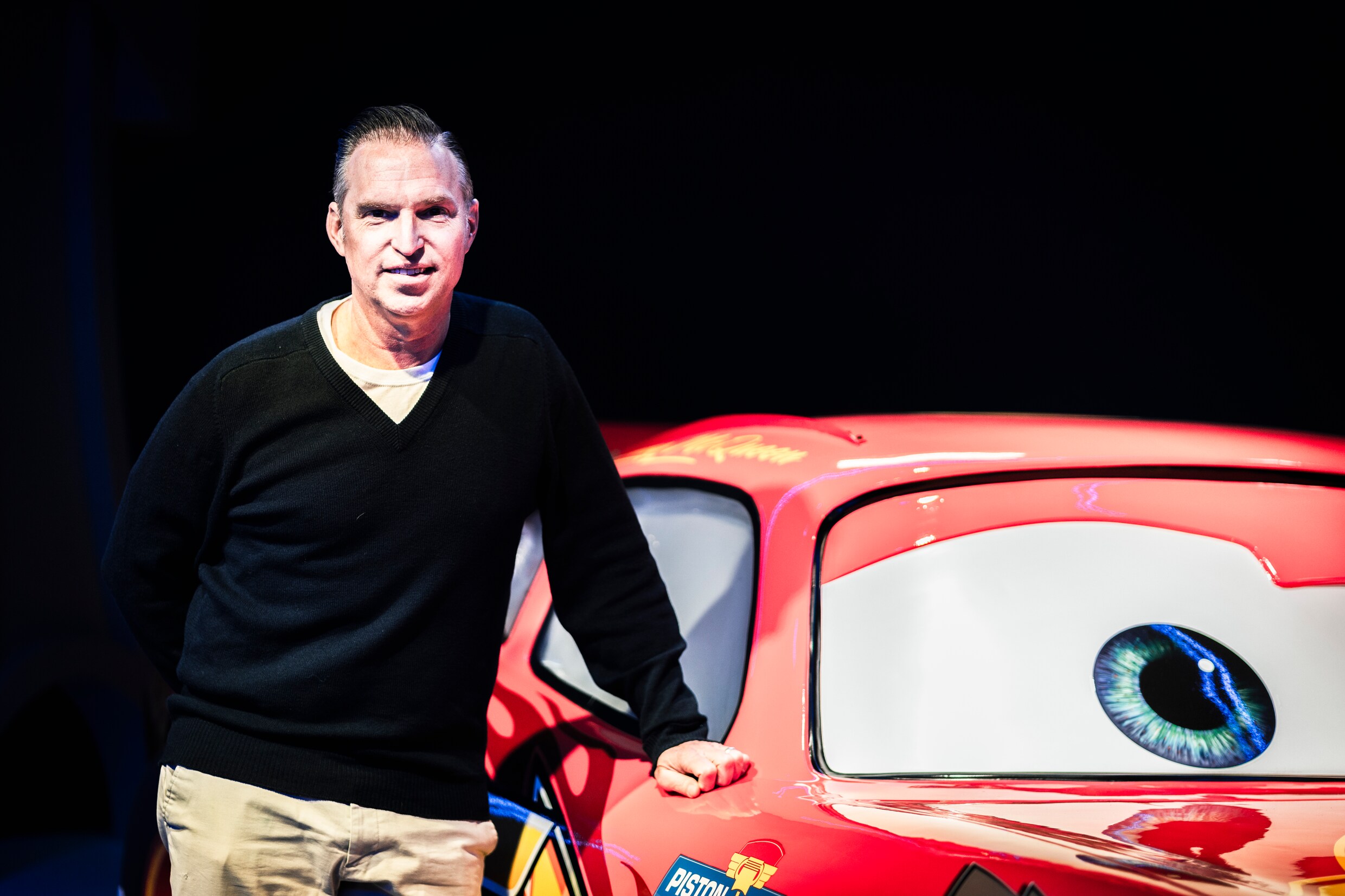 Influencers zijn massaal aanwezig op Mundo Pixar Experience, maar van ...