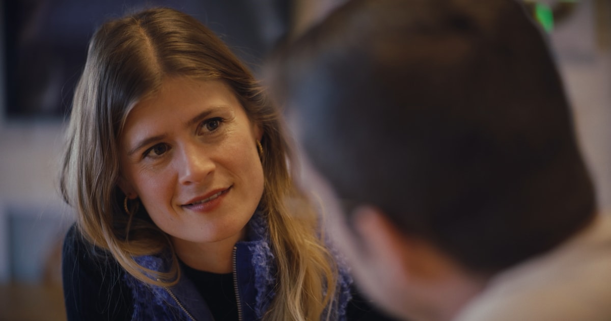 Noem ons preuts, maar ‘Ontrouw’ met Eva De Roo op VRT 1 had niet misstaan met net wat méér ...