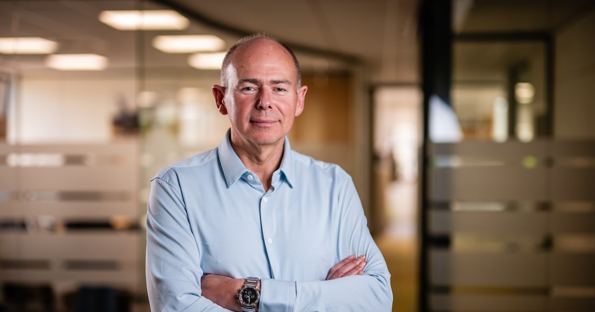 Roger Housen: ‘Liefde zoeken in een bordeel: je vindt er niet wat je ...