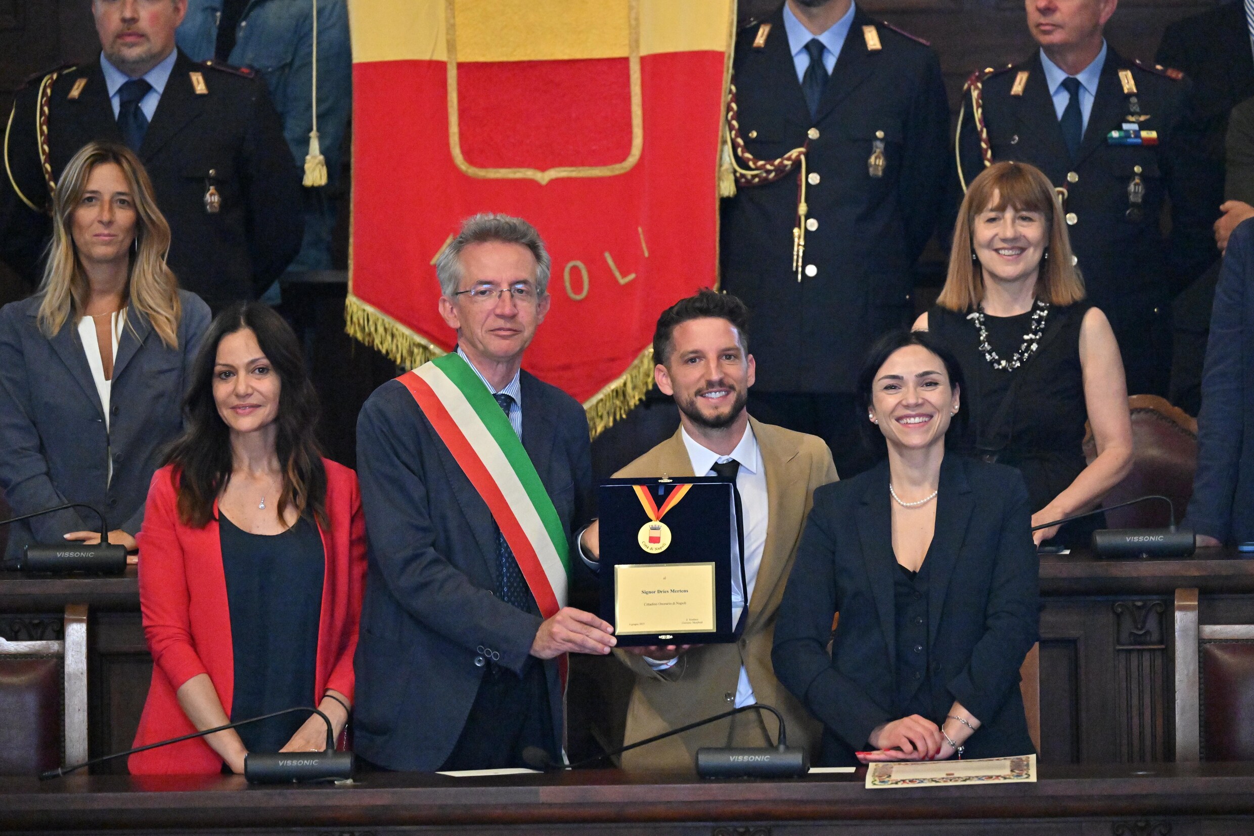 Jan Mulder over Dries Mertens: ‘Pech voor Courtois, Kompay, Hazard, De ...