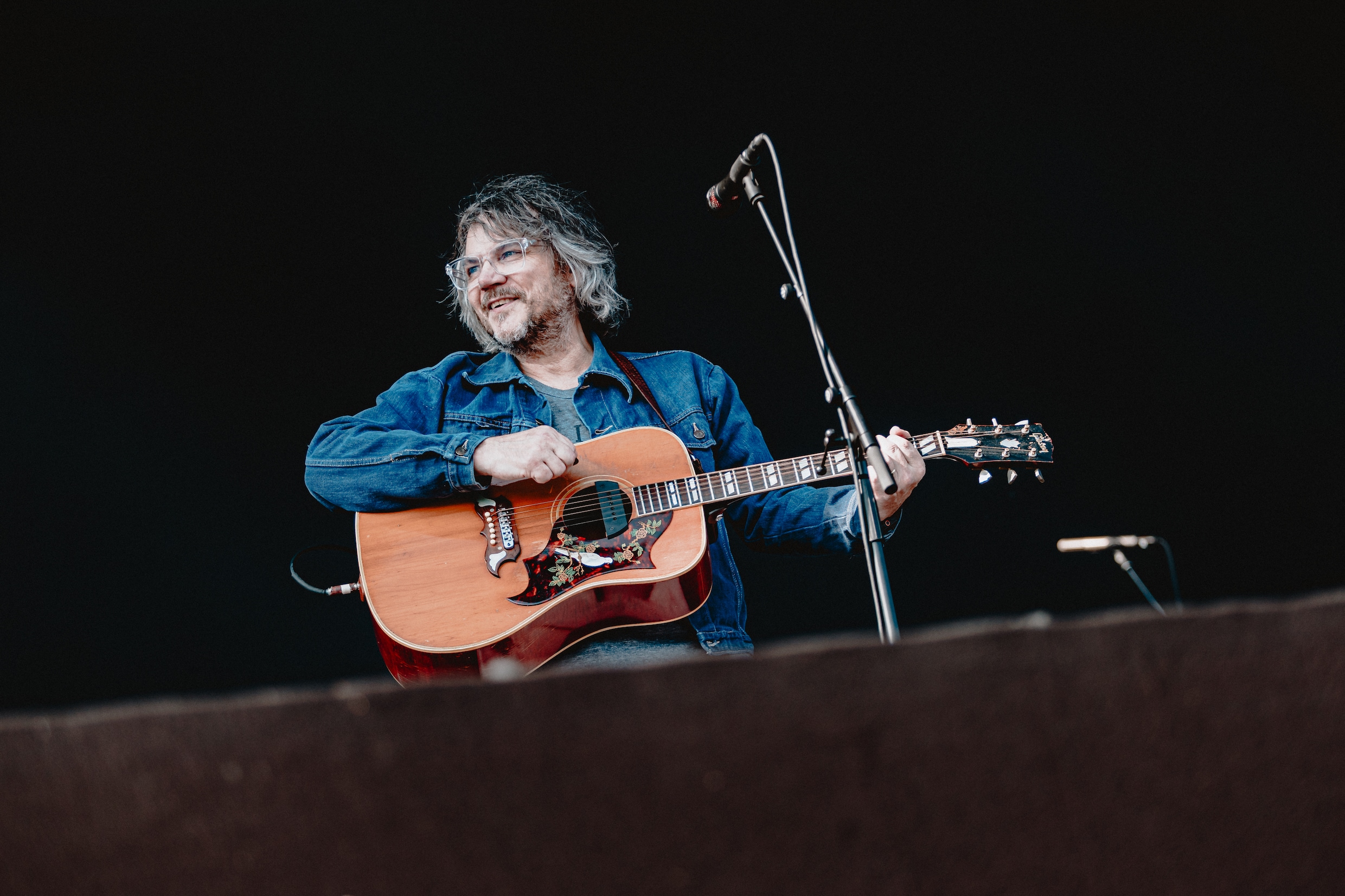 Van de zalvende stem van Michael Kiwanuka naar de meebrullers van Djo ...