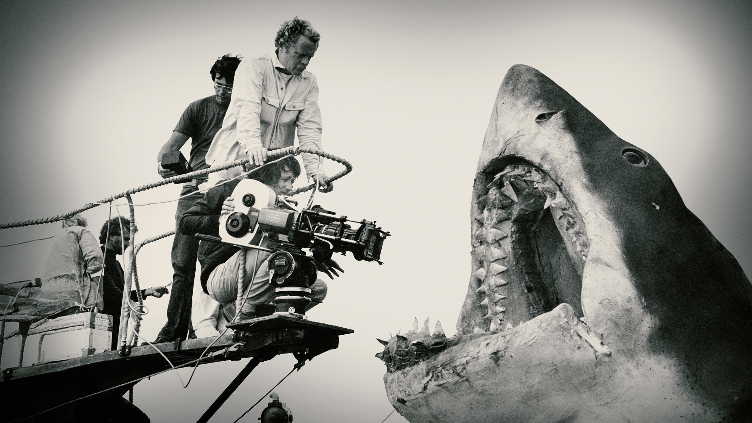 Recensie ‘Jaws @ 50’ op Disney+: Steven Spielberg belde in paniek naar zijn mama tijdens de ...