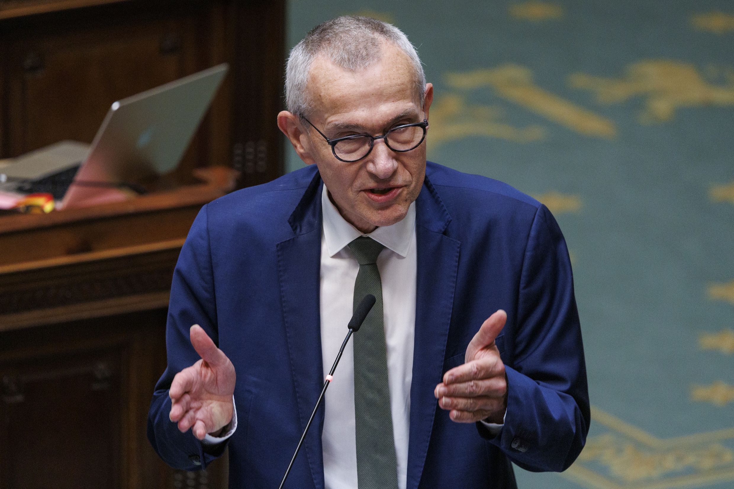 Stakende dokters over de plannen van Frank Vandenbroucke: ‘De minister creëert gewoon jaloezie ...