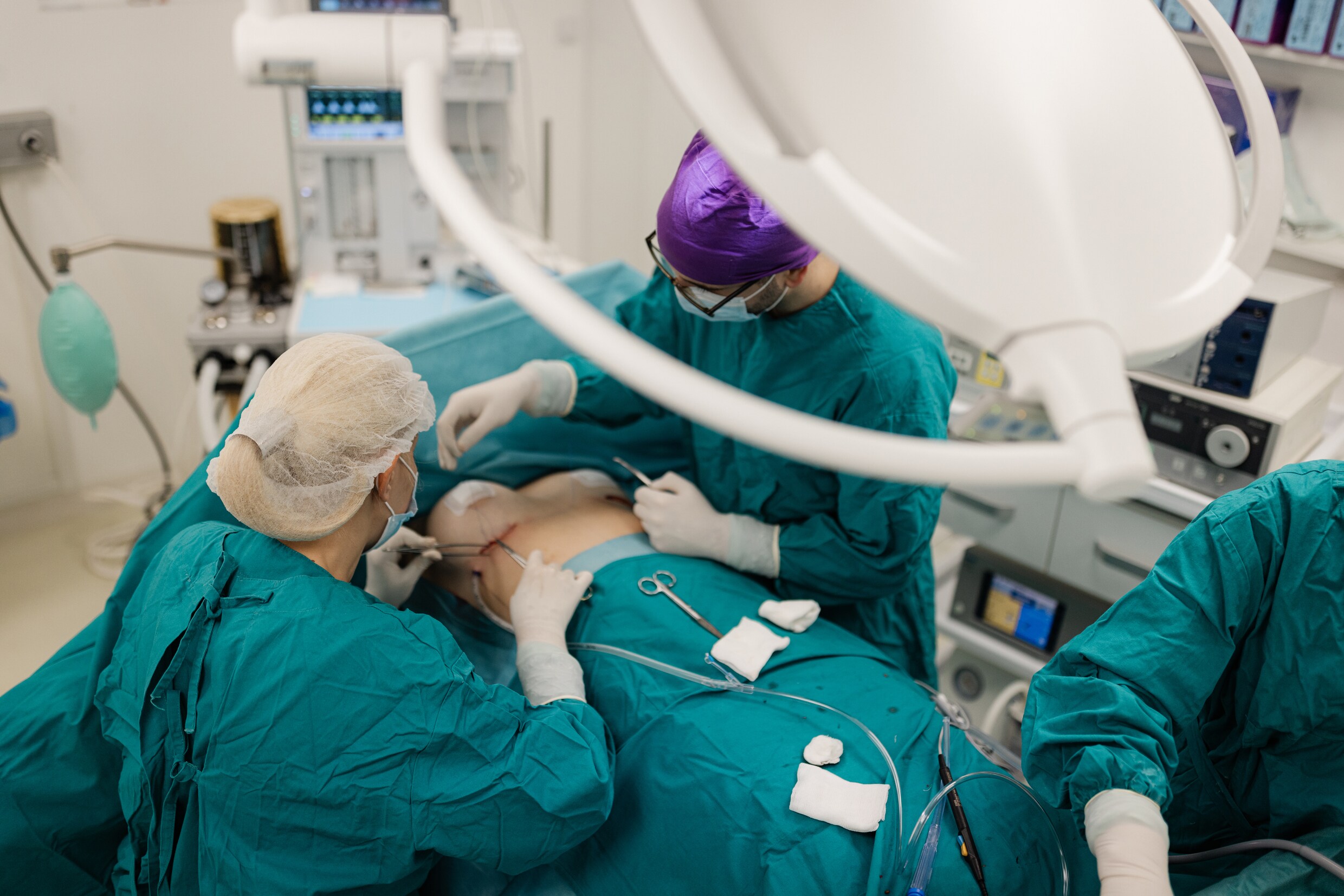 Net als Fabrizio kiezen 30 miljoen mensen per jaar voor plastische ...