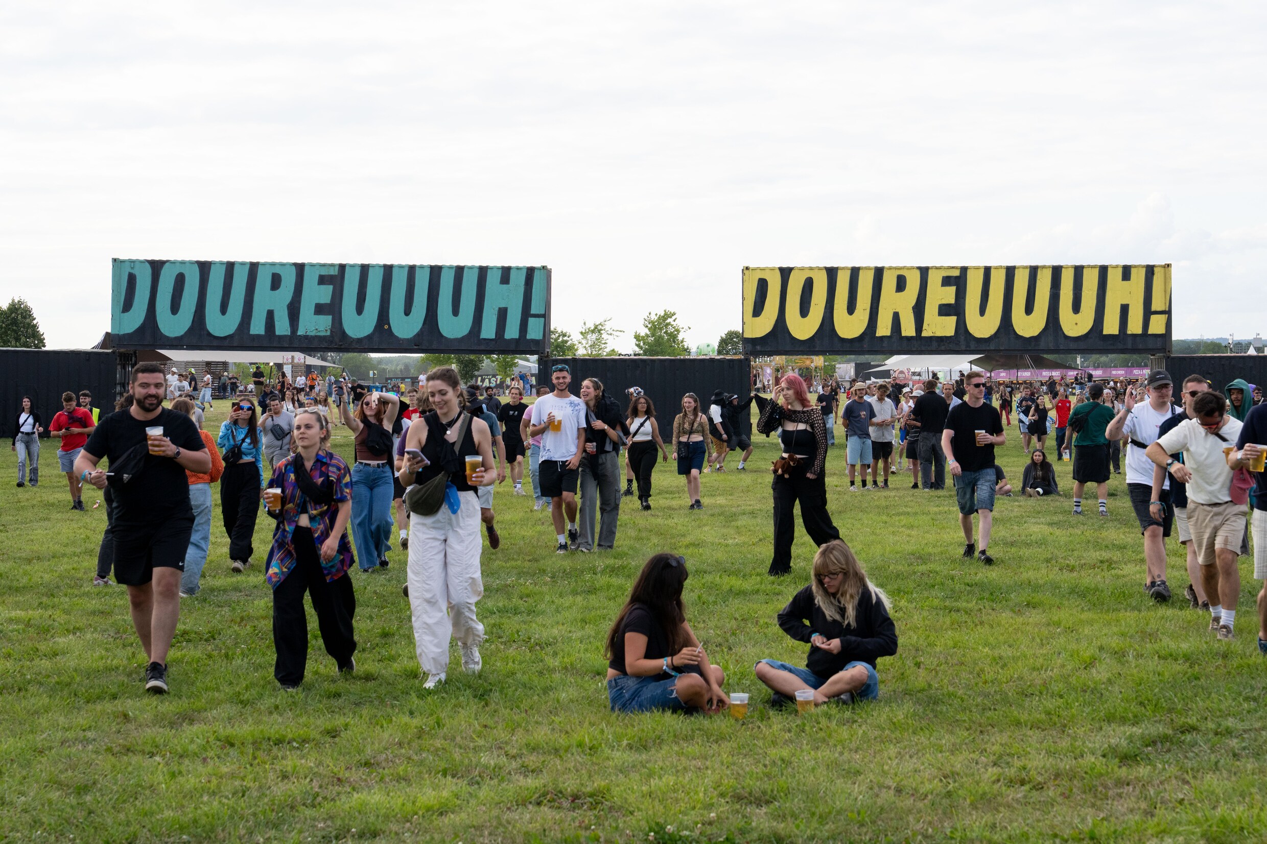 Dour en andere Franstalige festivals in financiële problemen: ‘Licht en ...