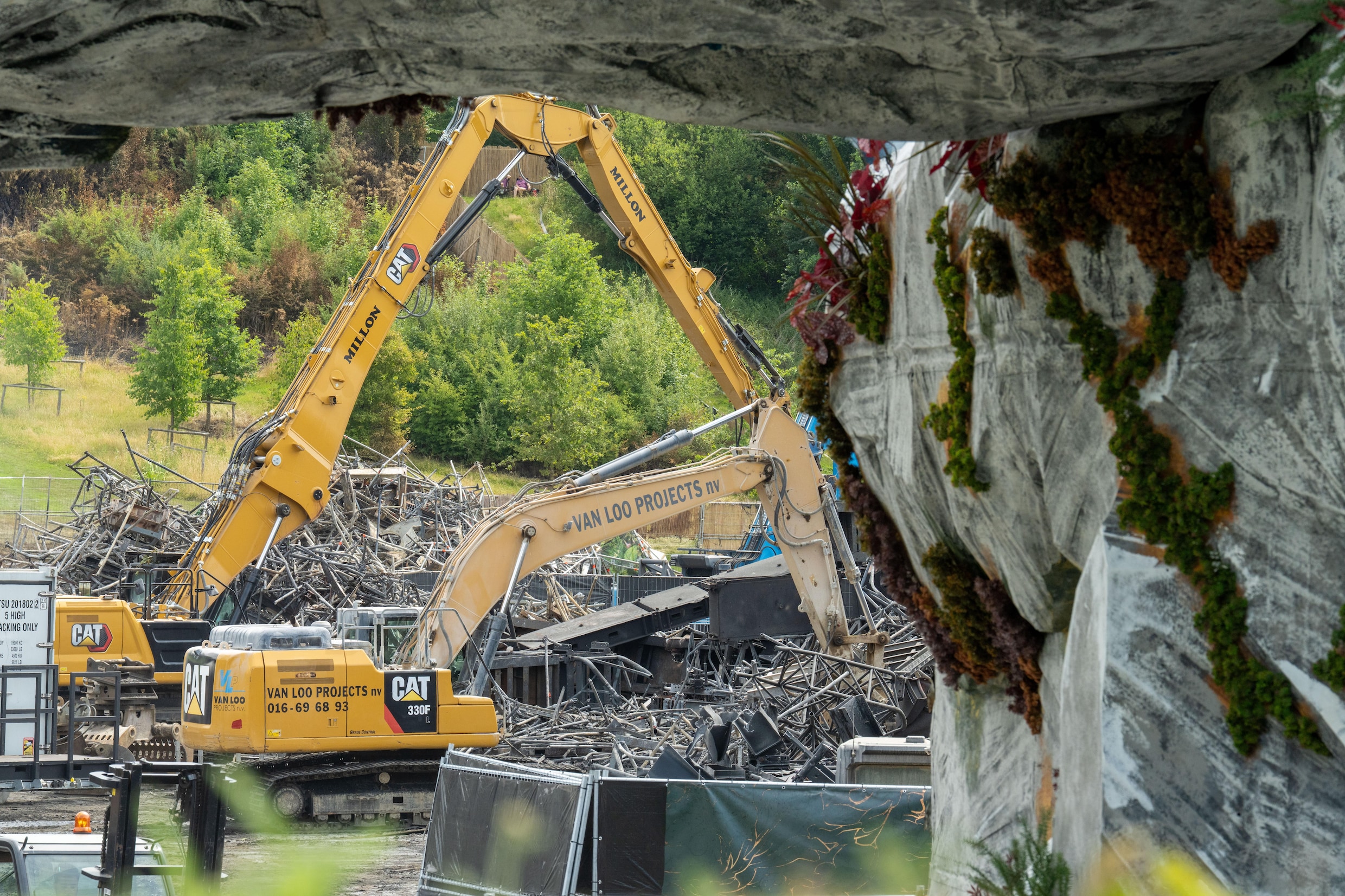 ‘Blinding Lights’ van The Weeknd rondt als eerste ooit de kaap van de 5 ...