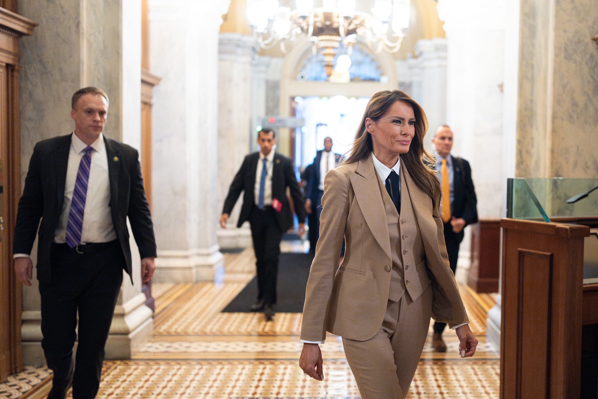 Hoeveel invloed heeft first lady Melania op president Trump? ‘Ze ...