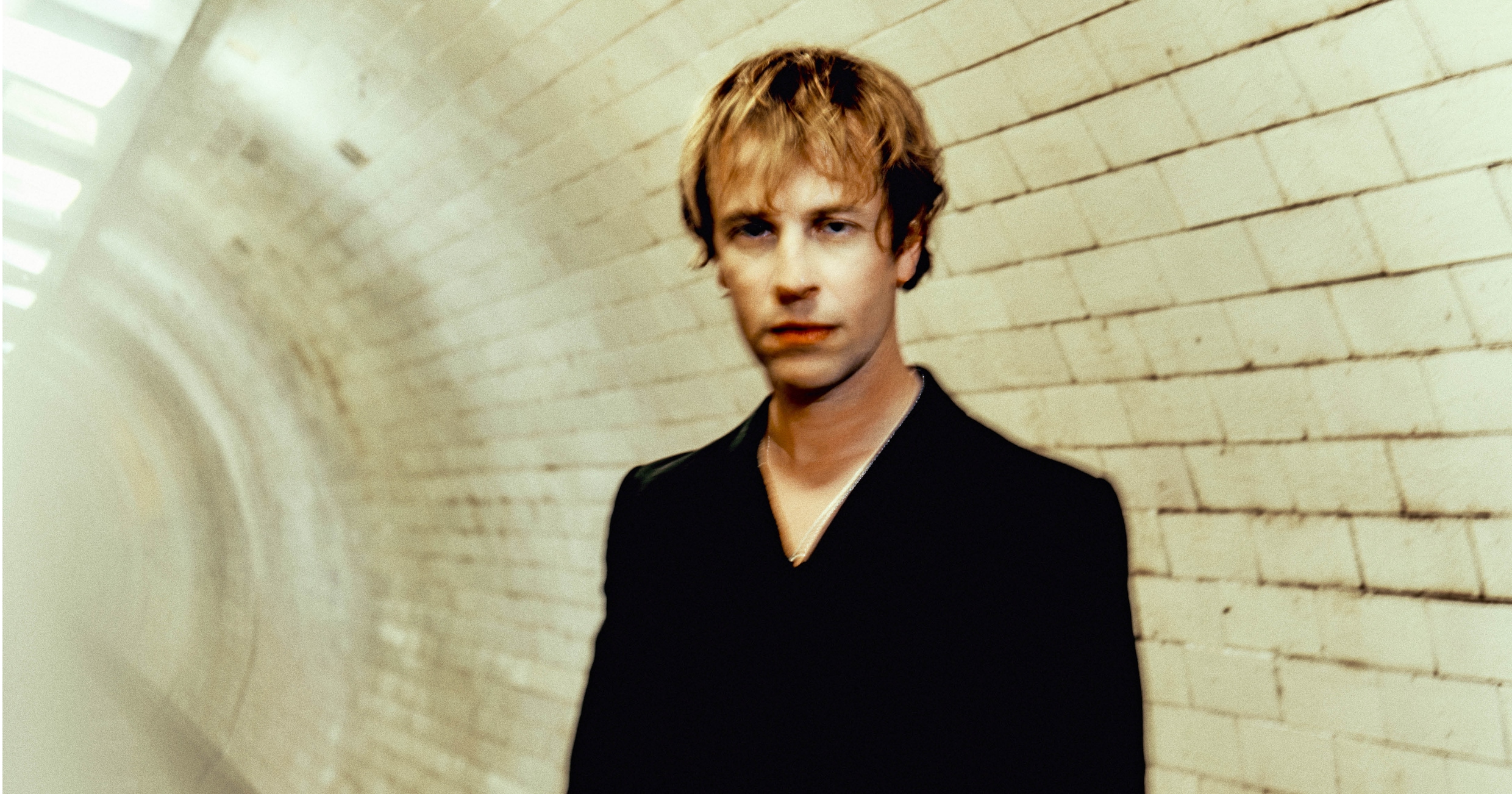 Tom Odell: ‘Ik snap waarom ze zeggen: ‘Never meet your heroes’: ik denk dat ik vaak teleurstel ...