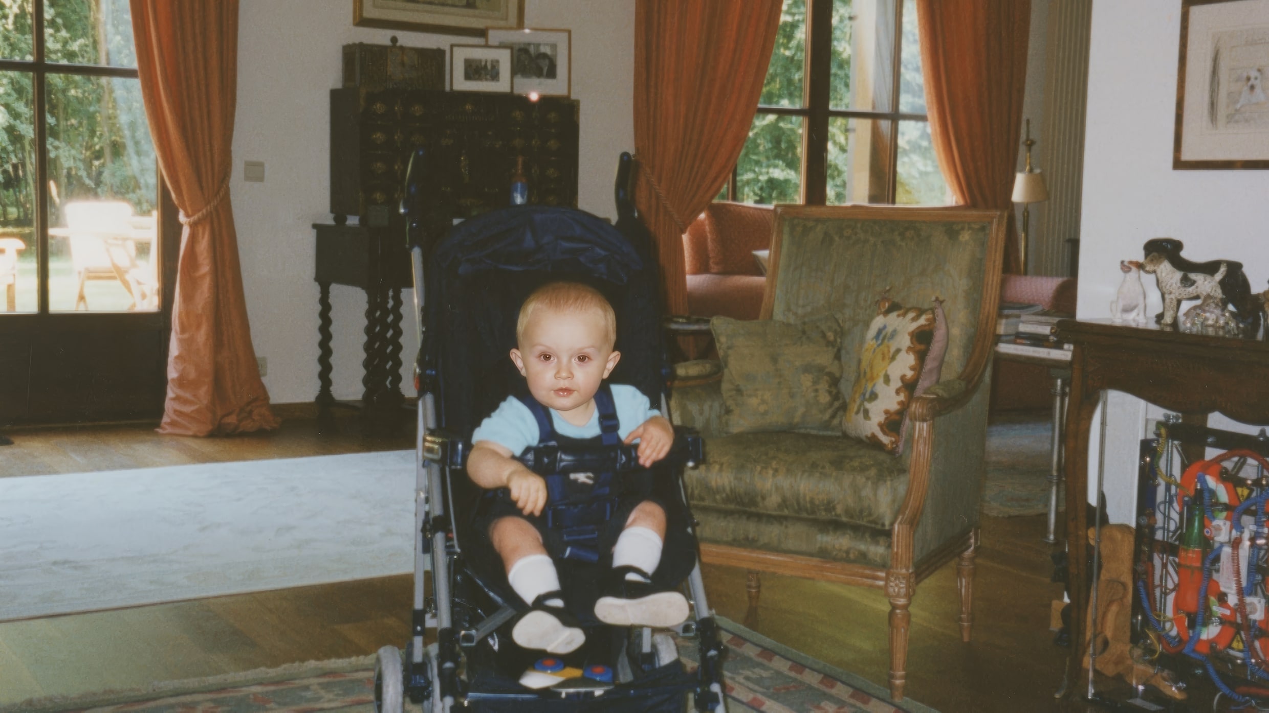 De toekomst van Clément, zoon van prins Laurent: ‘Hij blijft wellicht ...