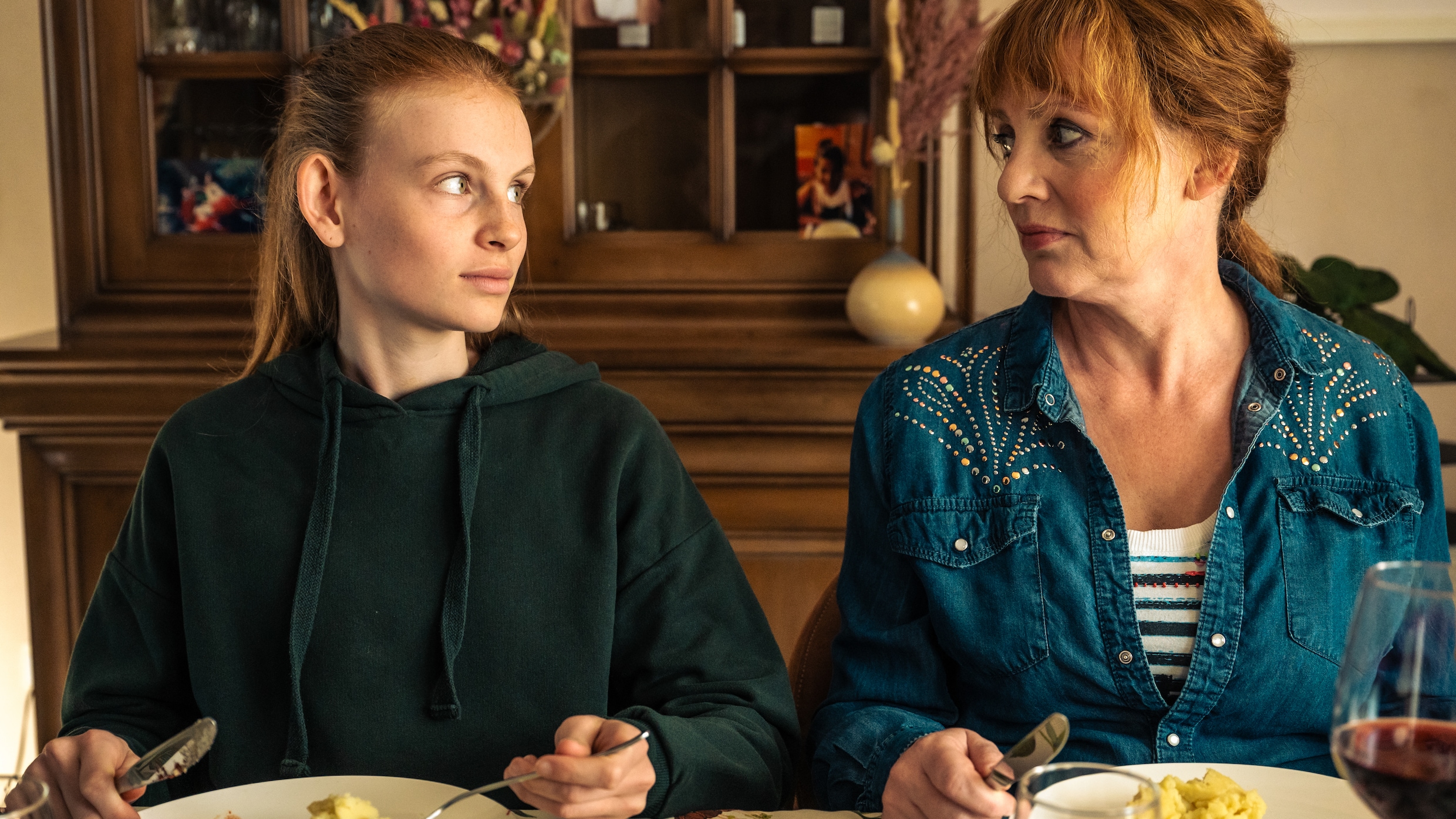 Clément en prins Laurent halen royale cijfers, ook ‘Chantal’ en Tom ...