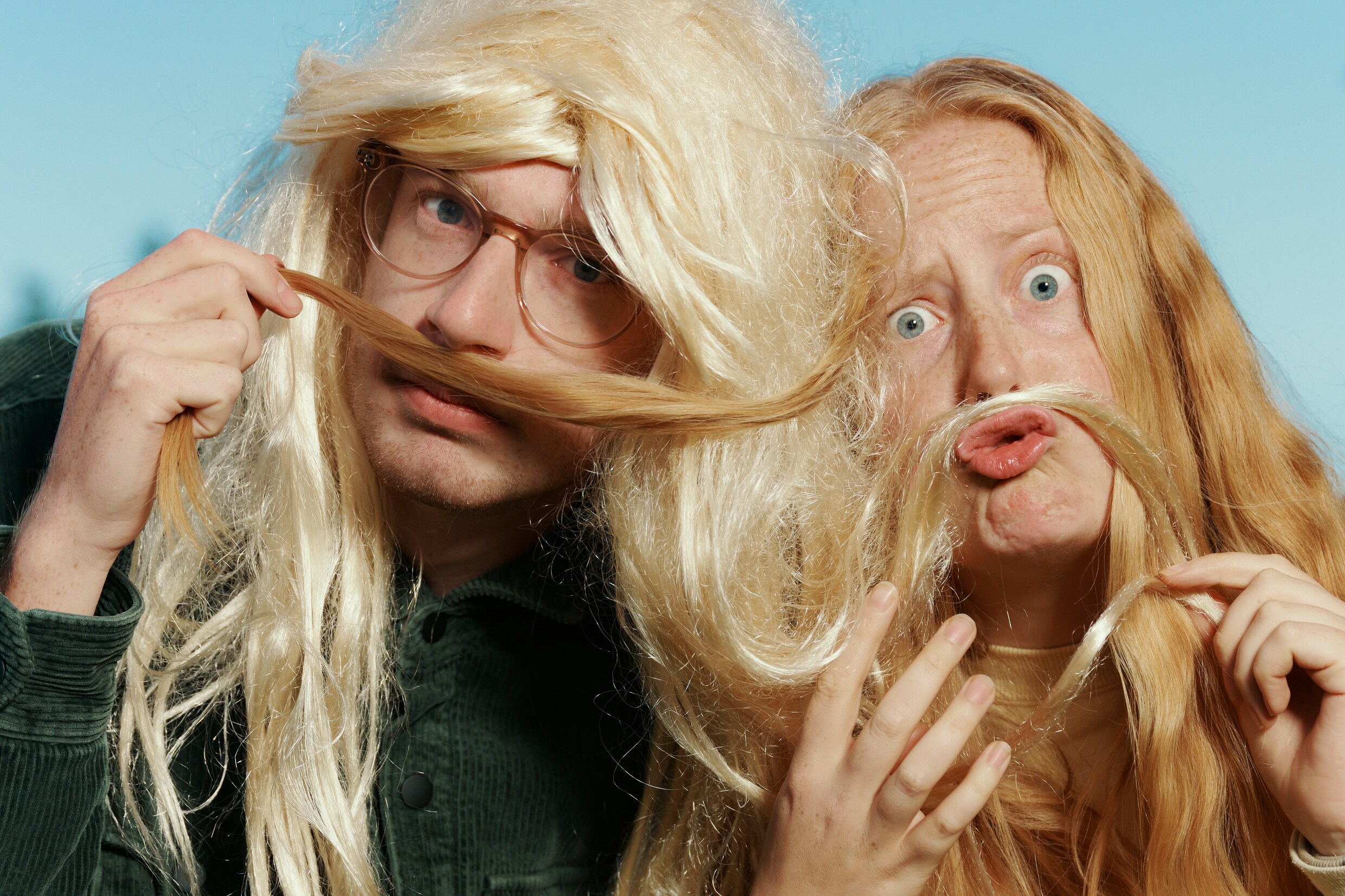 Timon Verbeeck en zus Sofie: ‘Zij heeft mij opgevoed. Terwijl mijn ...