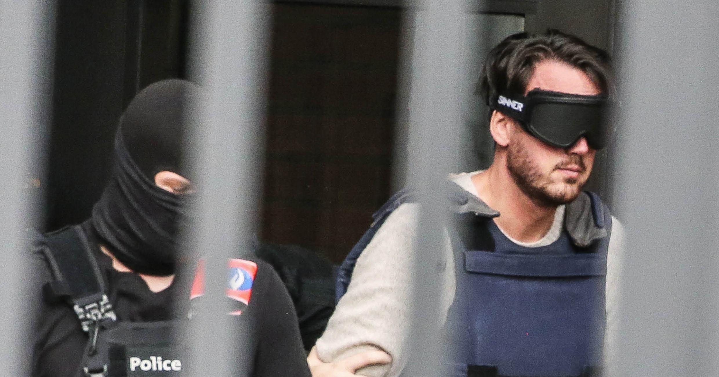 Hoe cokebaron Flor Bressers jarenlang uit de handen van het gerecht ...