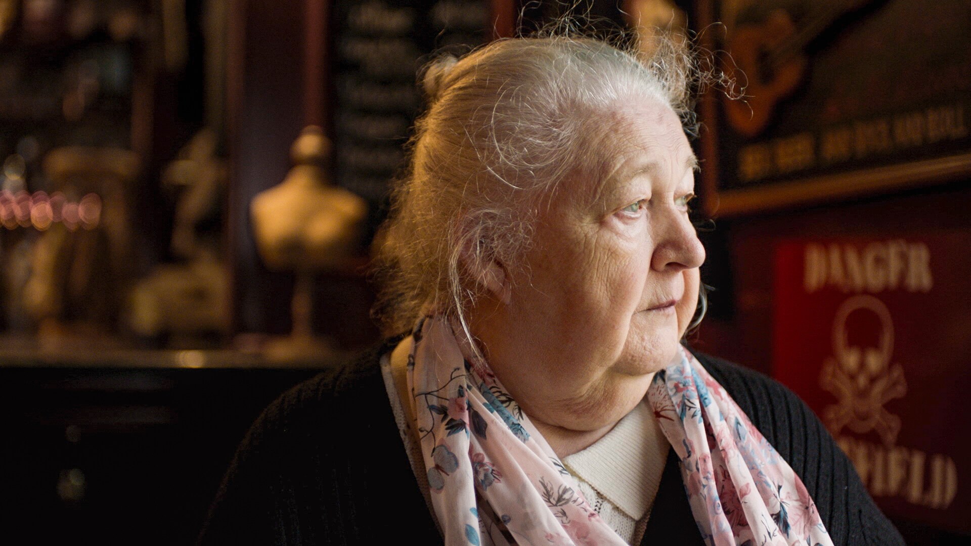 Vanavond op tv: een nieuwe reeks stoute vragen, de laatste dictator van West-Europa en de ...